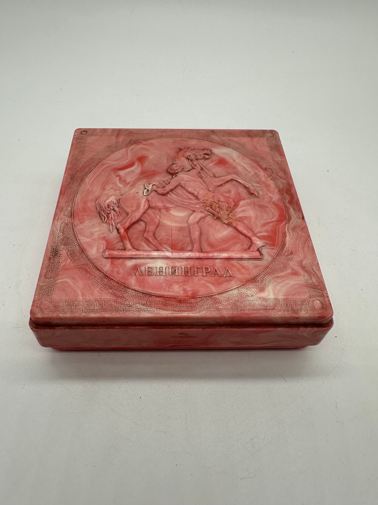 Шкатулка Ленинград винтажная ссср 60 годы пластик