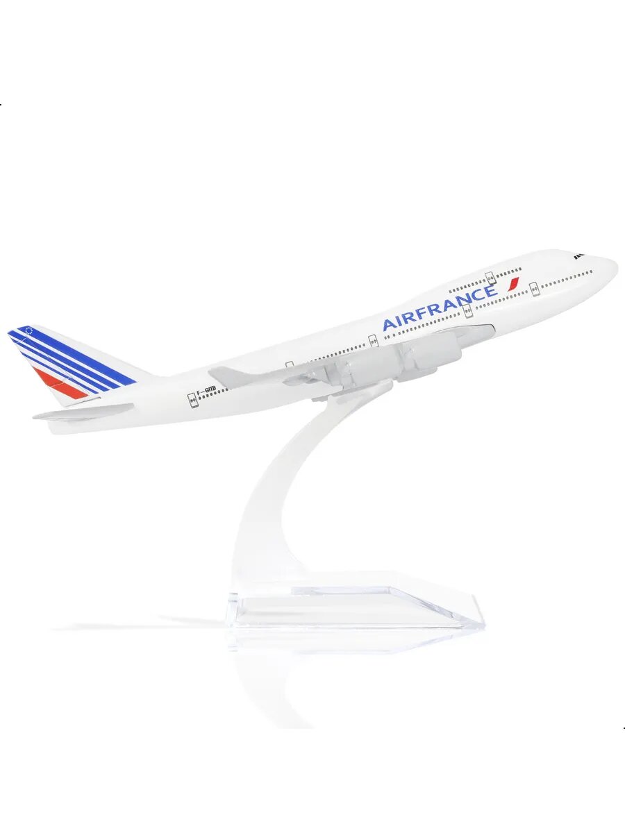 Модель Boeing 747 France 1:400 15 см металл с подставкой