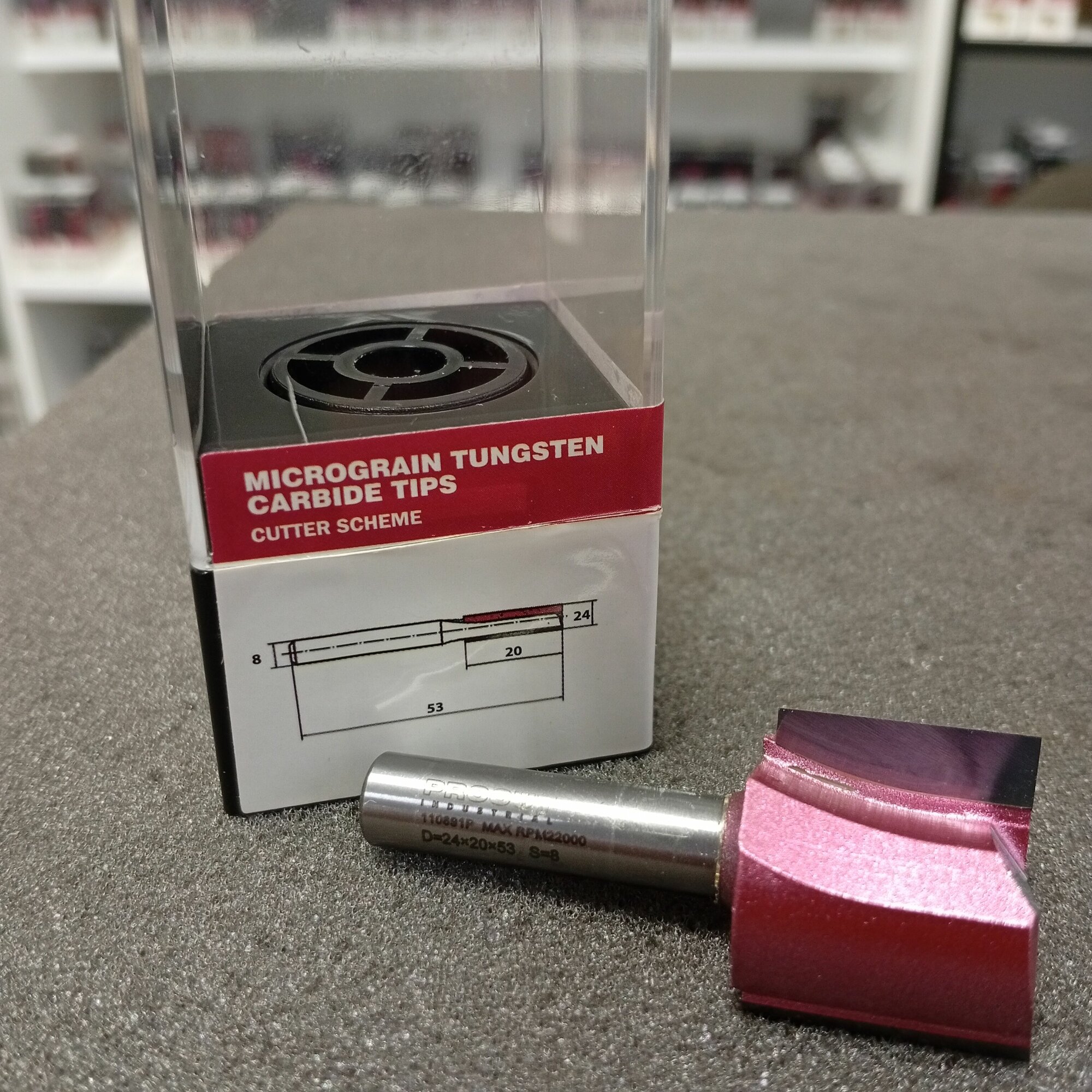 Фреза пазовая 24 мм без врезного ножа (проф. серия) Z 2 D 24x20x52 S 8 PROCUT