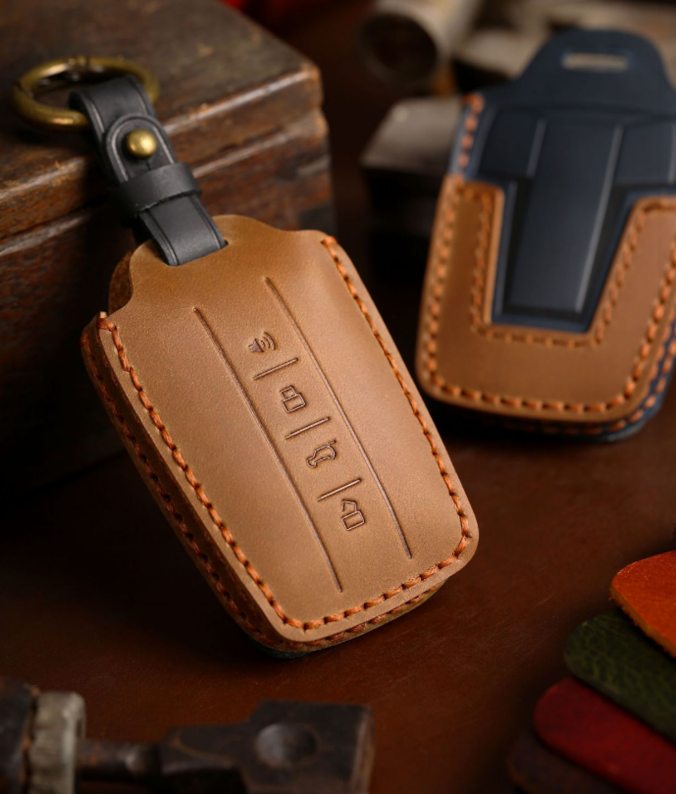 Чехол MyPads из натуральной кожи для ключа автомобиля Tank 300 и Tank 500, коричневый