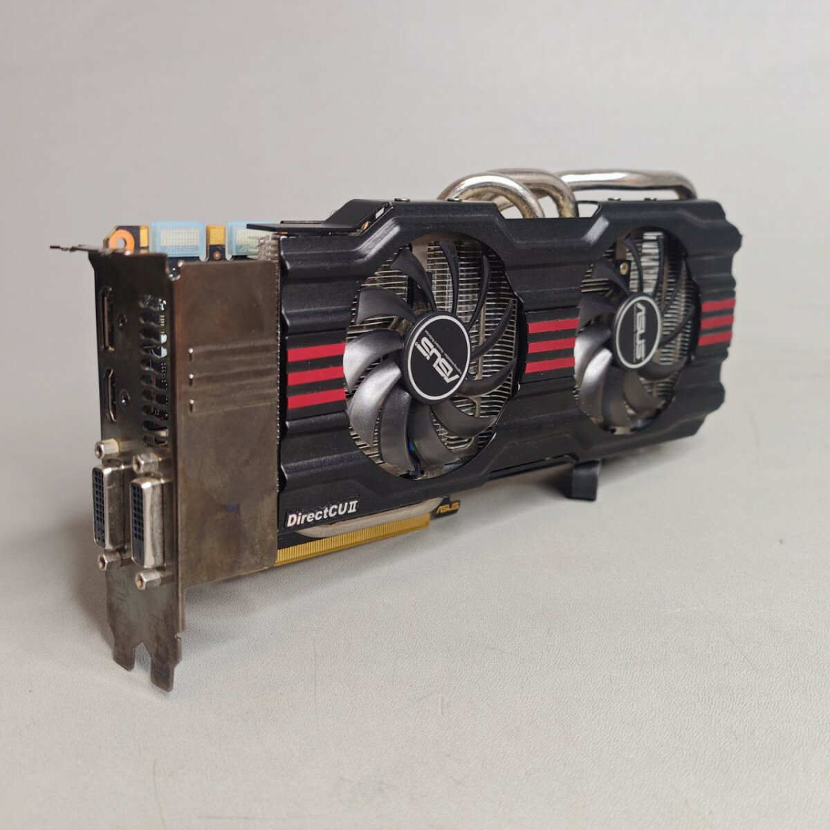Видеокарта ASUS NVIDIA GeForce GTX 670 2ГБ GDDR5 (gtx670-dc2-2gd5)