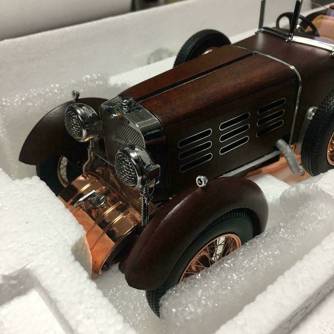 TRL 1 18 Модель автомобиля Hispano Tulipwood Speedster