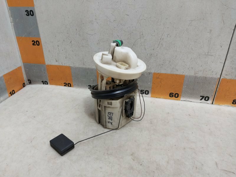 Б/У Бензонасос Насос топливный Mazda Mazda6 2006 GG 494661 MAZDA арт. LF171335ZC