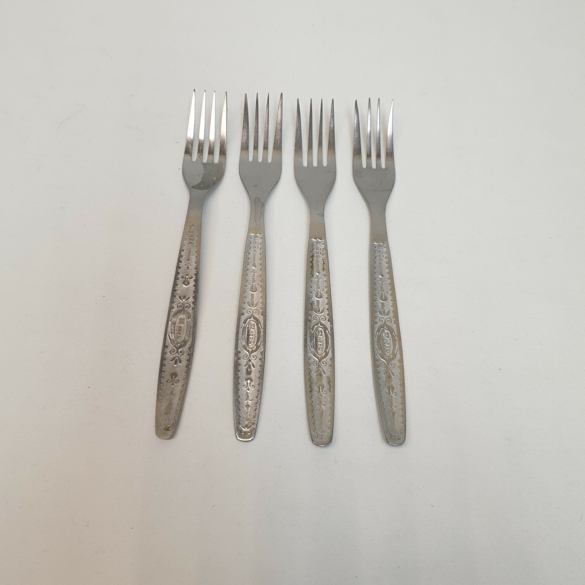 Набор столовых вилок 4 шт, нержавейка. Винтаж, СССР.