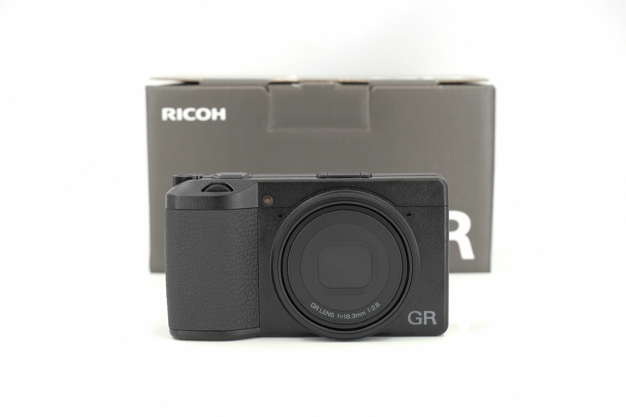 Ricoh GR III HDF