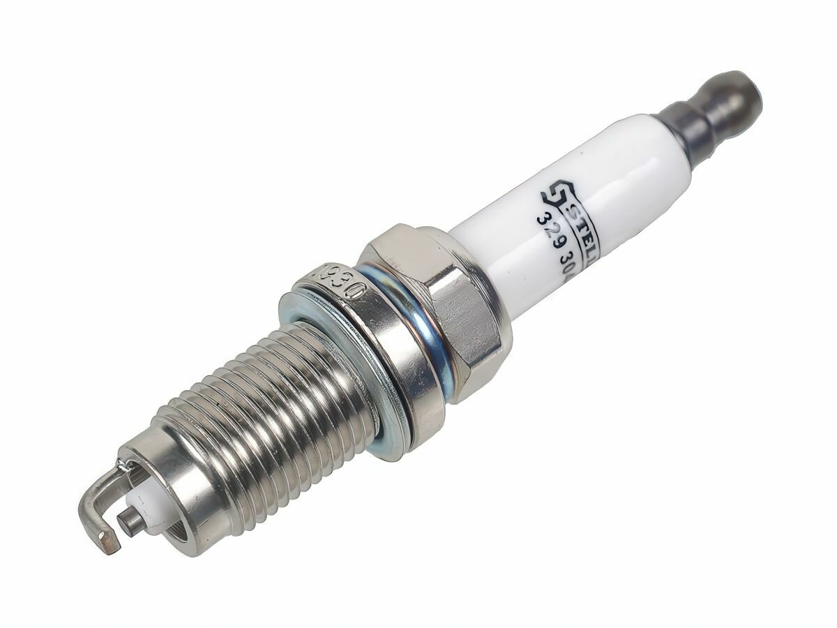 Свеча зажигания ZFR6T11G никель 4 шт Фольксваген 329 304-SX STELLOX