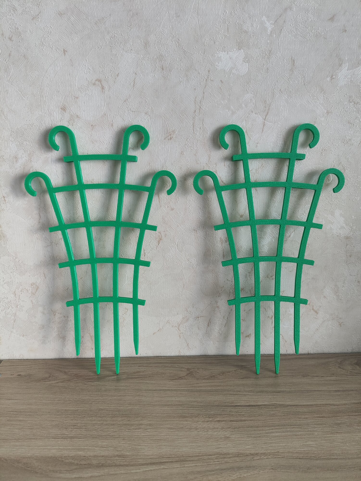 Шпалера для растений, для вьющихся и садовых, пластик, 2шт, 23см.