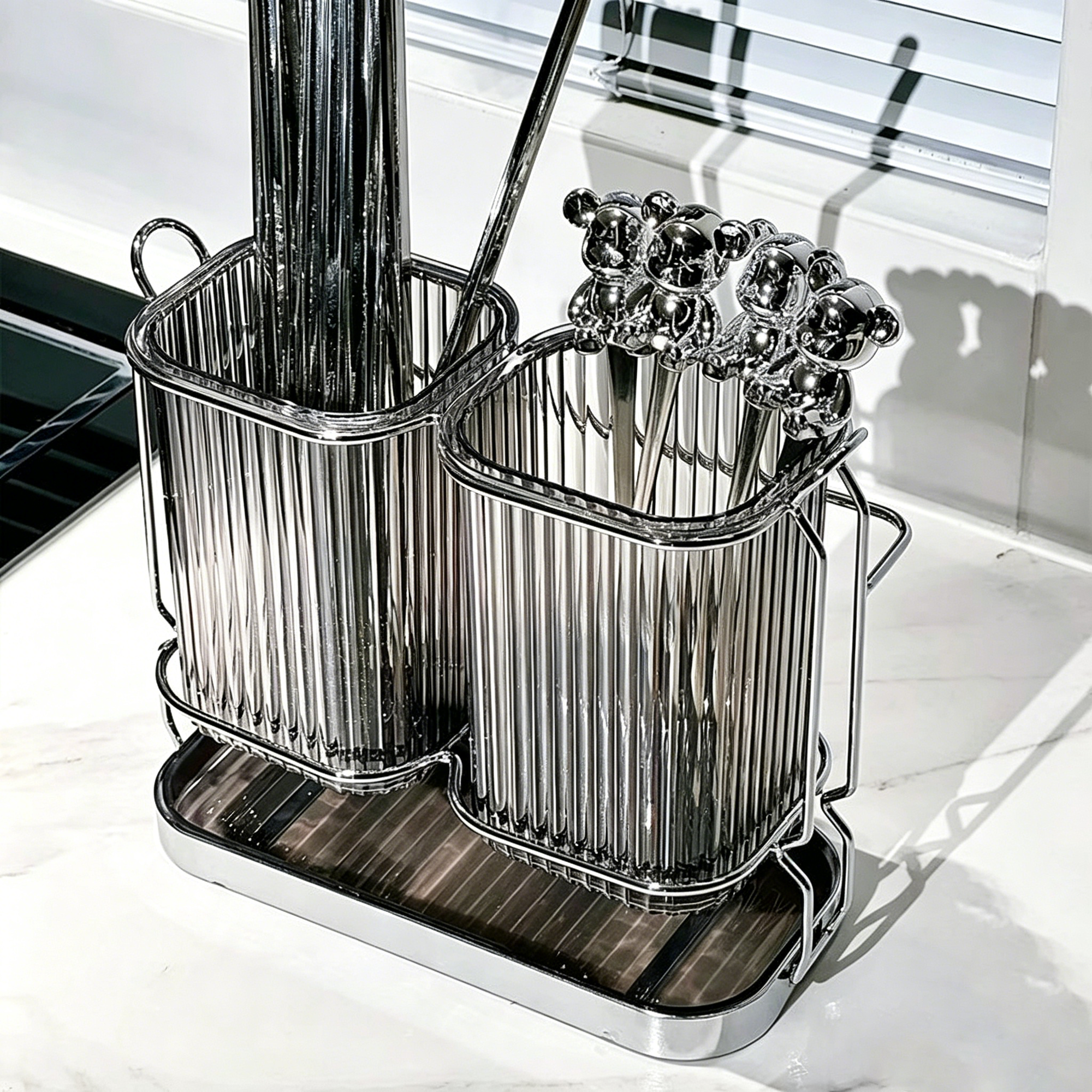 Стеллаж для столовых приборов, минималистичный, 20×8.8×17 см, для кухни