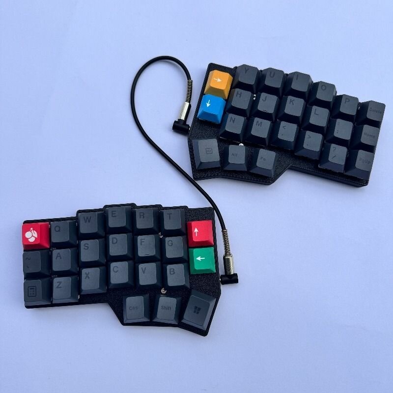 Разделенная Клавиатура Corne V4 С Поддержкой Vial Проводная RGB С Горячей Заменой Переключателей