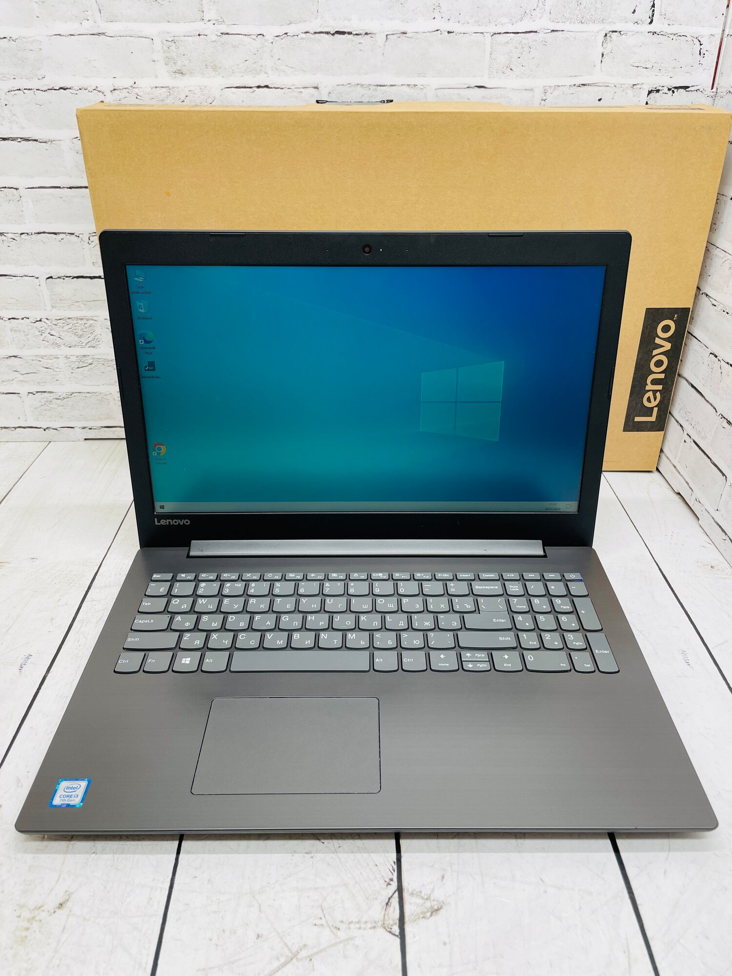 Игровой ноутбук 15,6, Lenovo 330-15IKB, Intel Core i3 7020U, 12 Gb DDR4, 256+1000 SSD+HDD, GeForce MX150