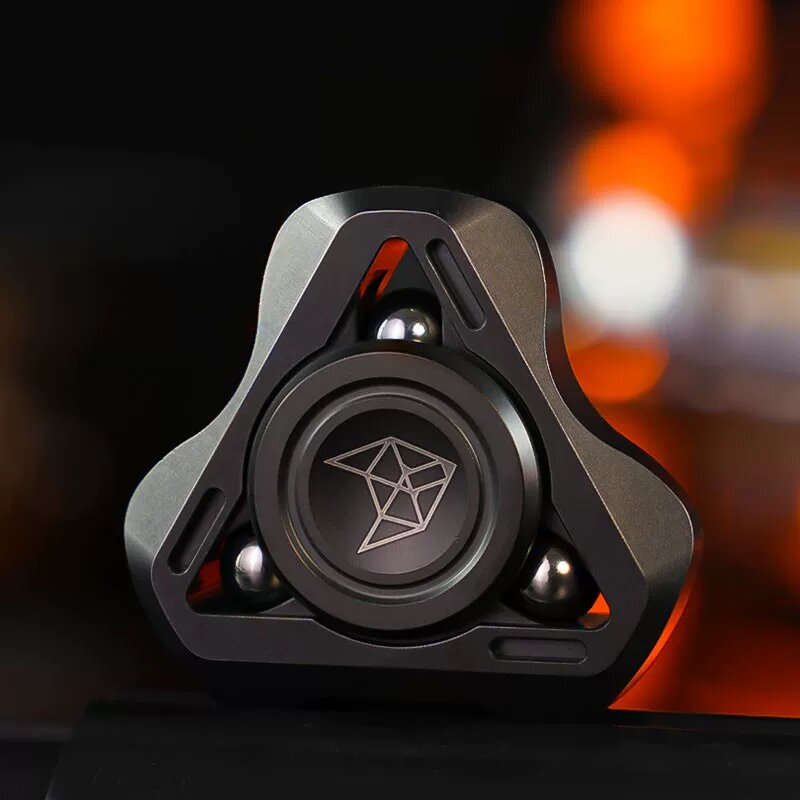 Linghu Series 3 Fidget Spinner Алюминиевый сплав Черный цвет Включает инструмент для разборки Запасные подшипники Сумка