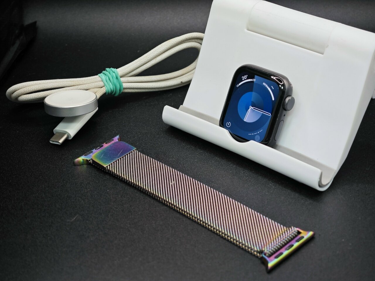 Смарт часы Apple Watch SE 2020 40 mm Б/У уценка