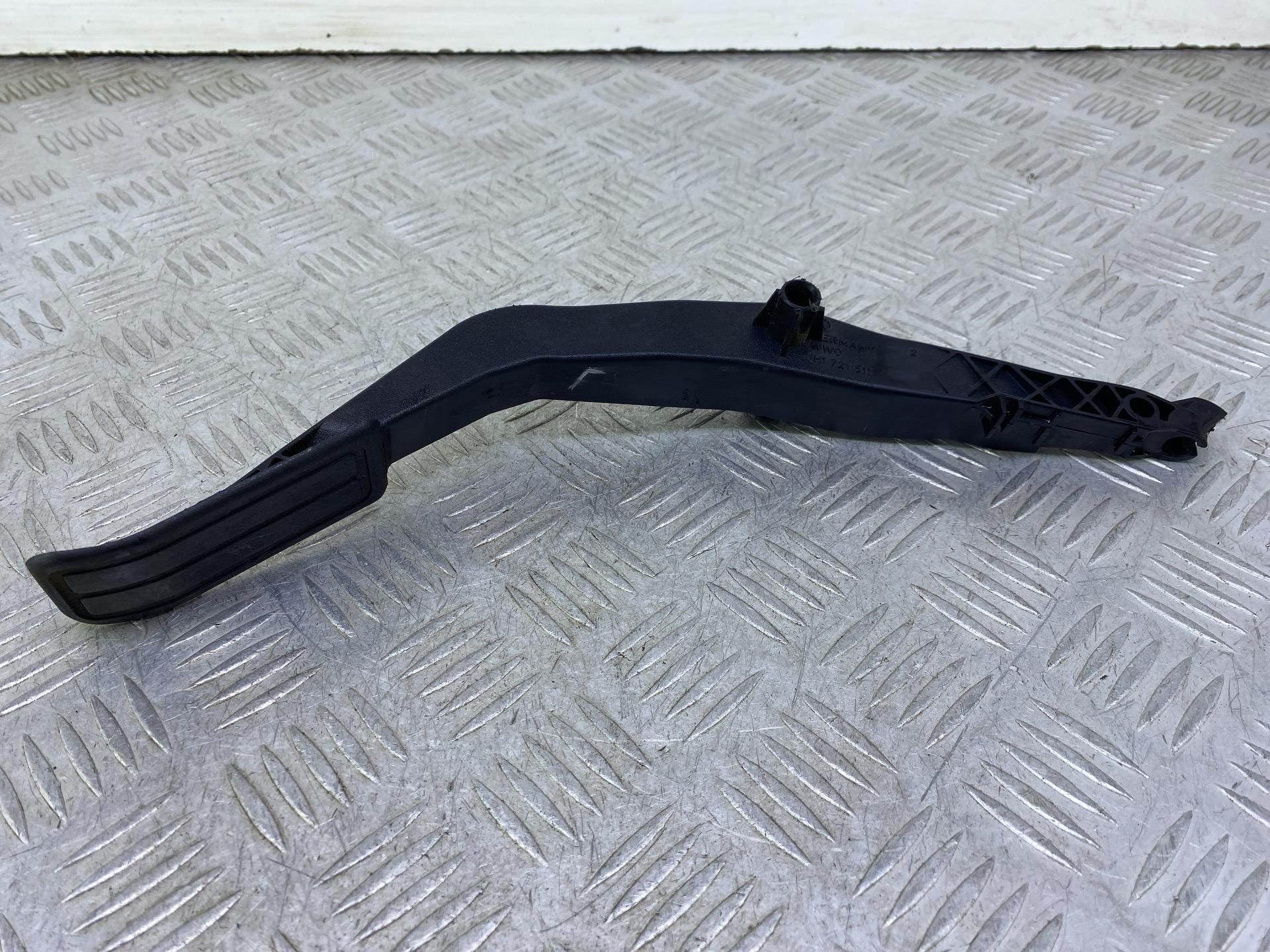 Педаль газа Volkswagen Golf 3 1993 1H1721511