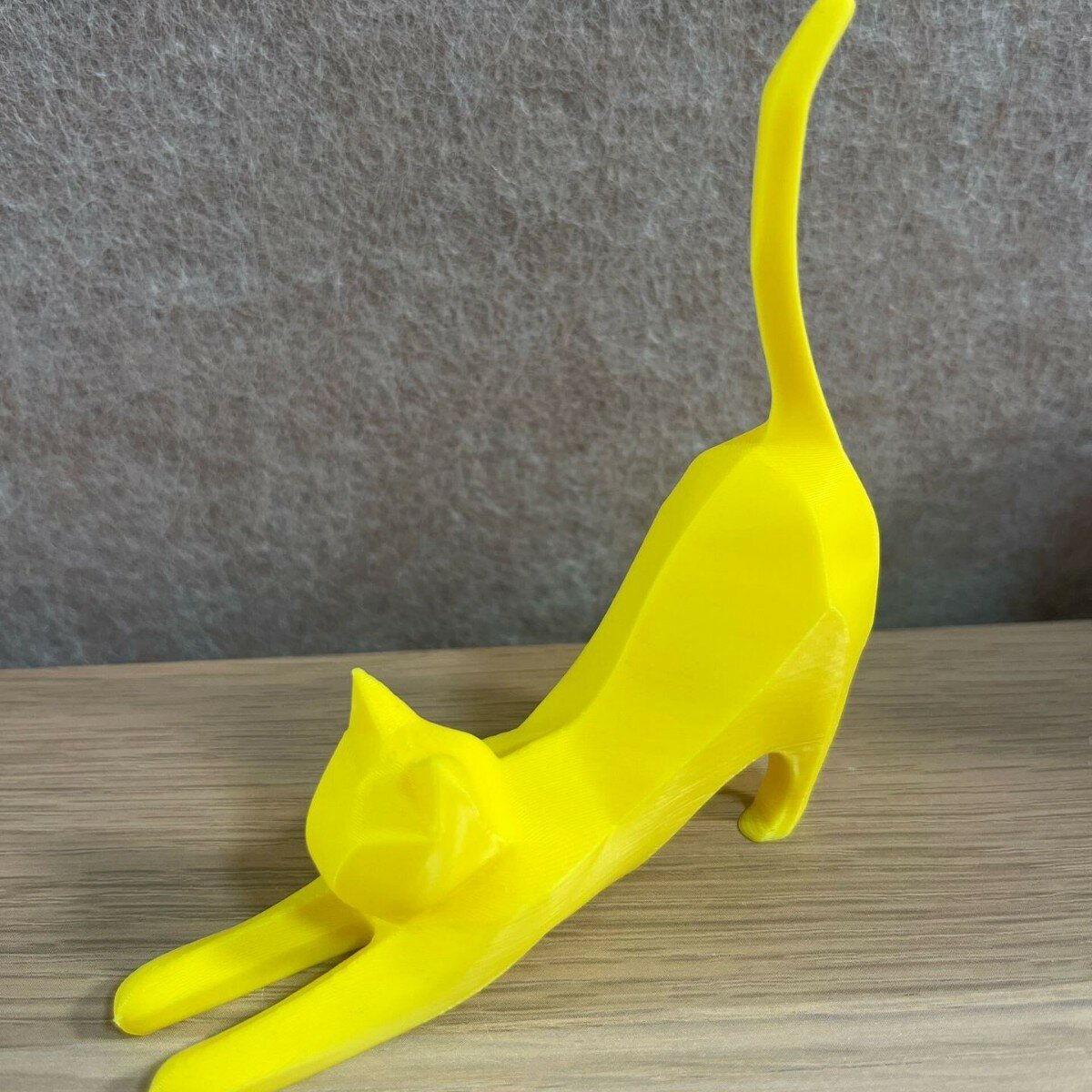 Креативные мини-украшения в виде кошек, 3D-печатные милые мини-кошечки, прислонившиеся на руках кошки.