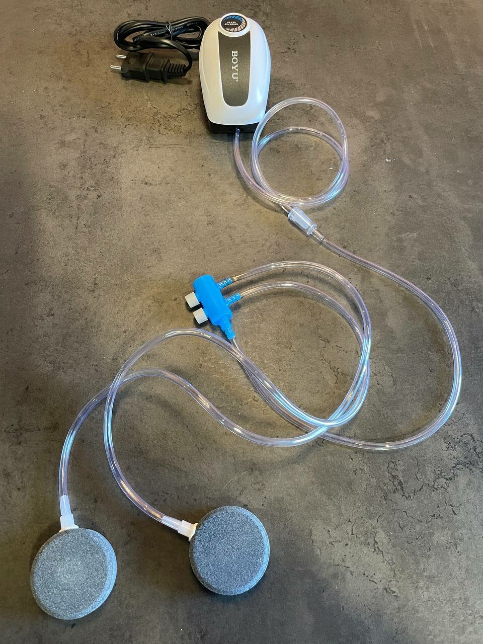 Компрессор Boyu CJY-1500, для аквариумов 60-130 Л, мощность 2,2 Вт