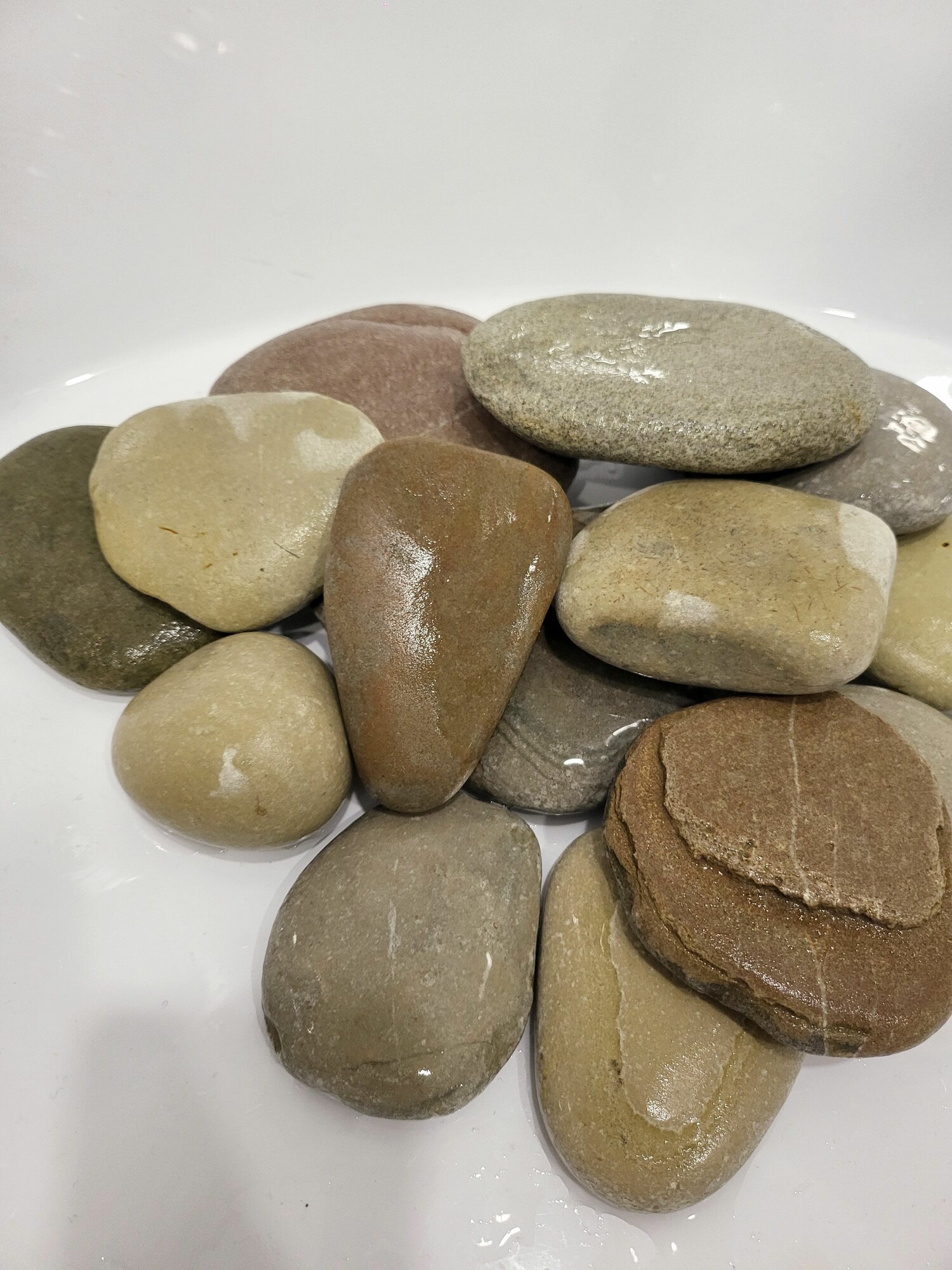 Галька плосская большая. Черноморская галька фракция 60-100 мм.10 кг.