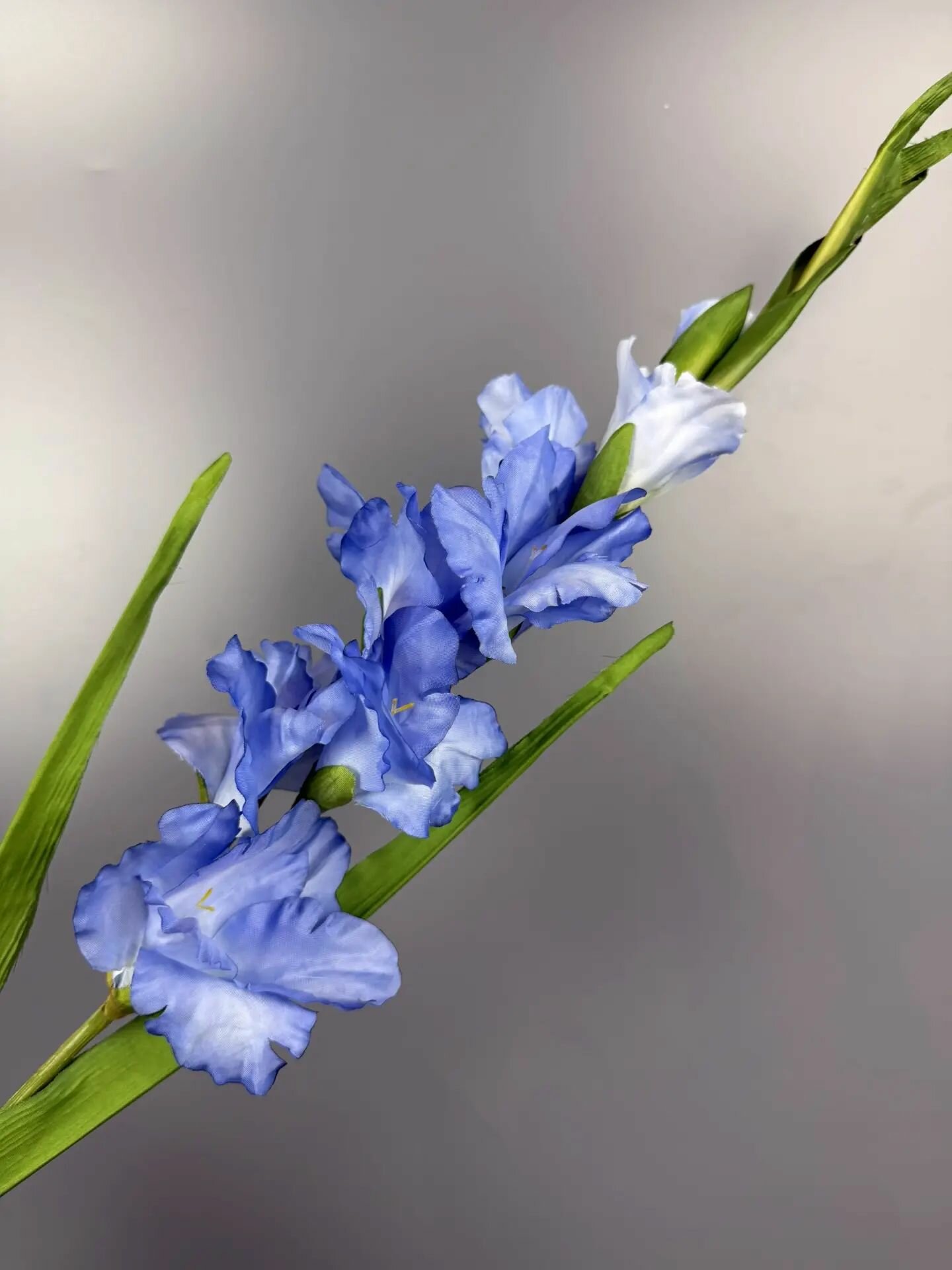 Искусственные цветы премиум весенние для декора Гладиолус 1 ветка голубой 93 см