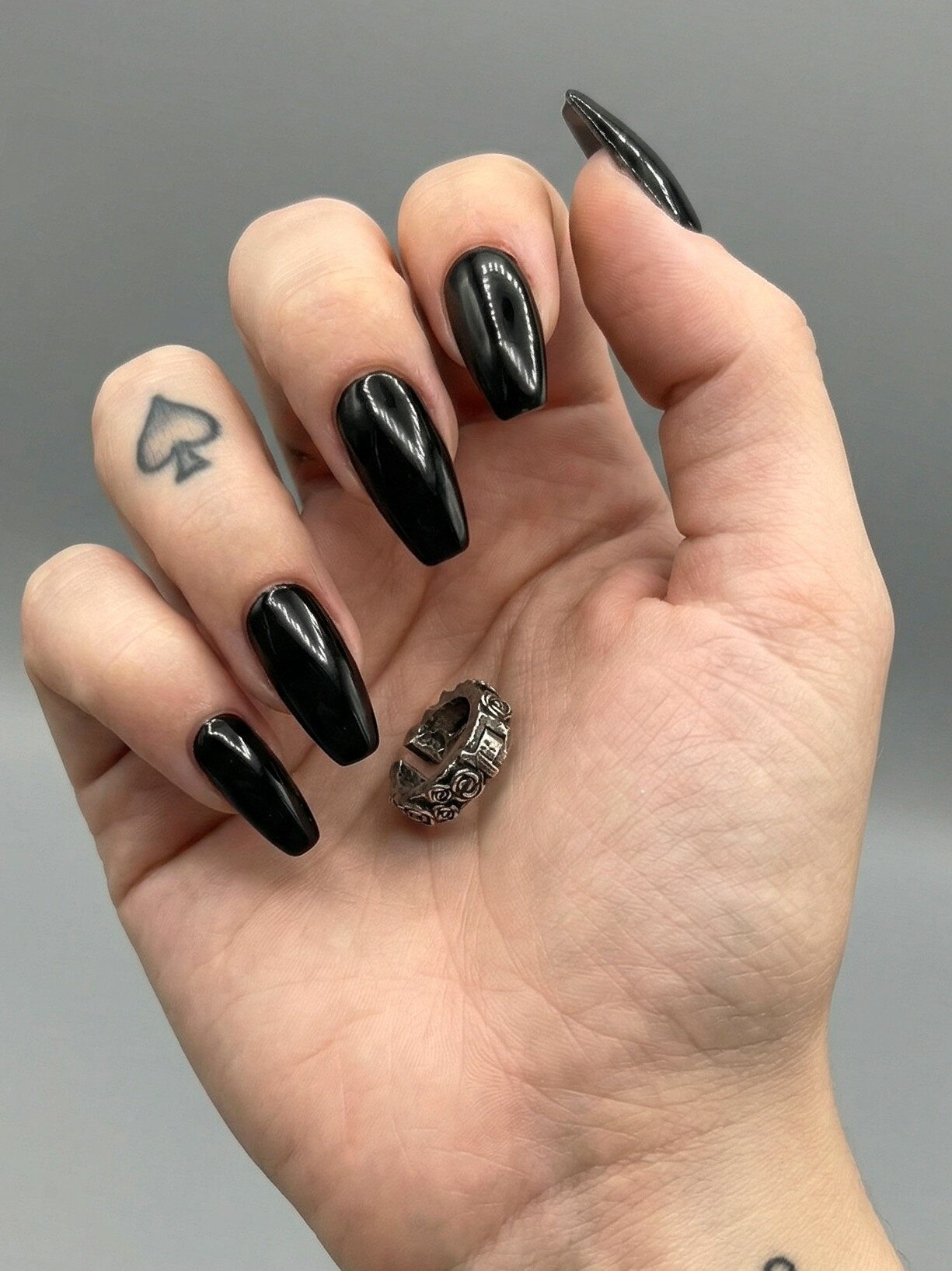 Моносерьга кафф, славянский оберег