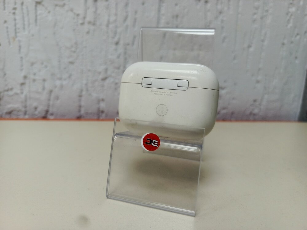 Беспроводные наушники Apple AirPods Pro 2, MagSafe Charging Case, USB-C, White, б/у, уценка