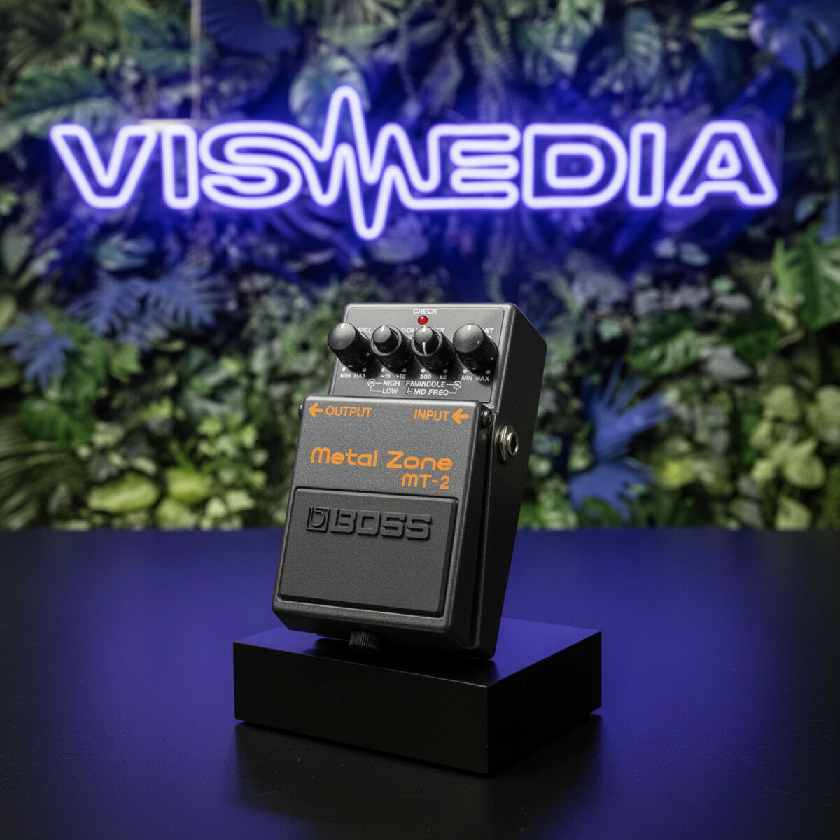 Гитарная педаль Boss MT-2
