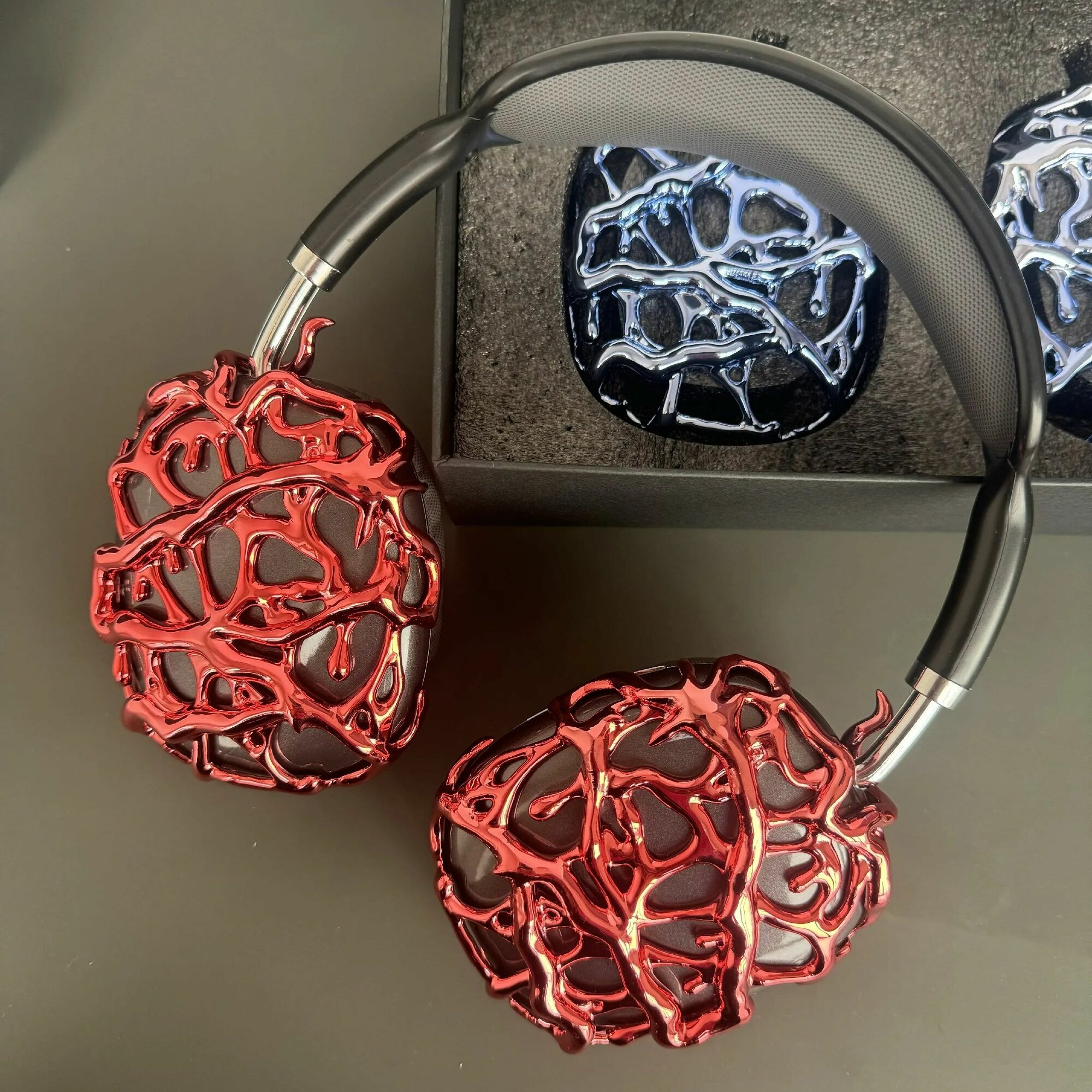 Чехол Для Наушников Airpods Max Case С Синим Металлическим Жидким Шипом, Украшающий Гарнитуру