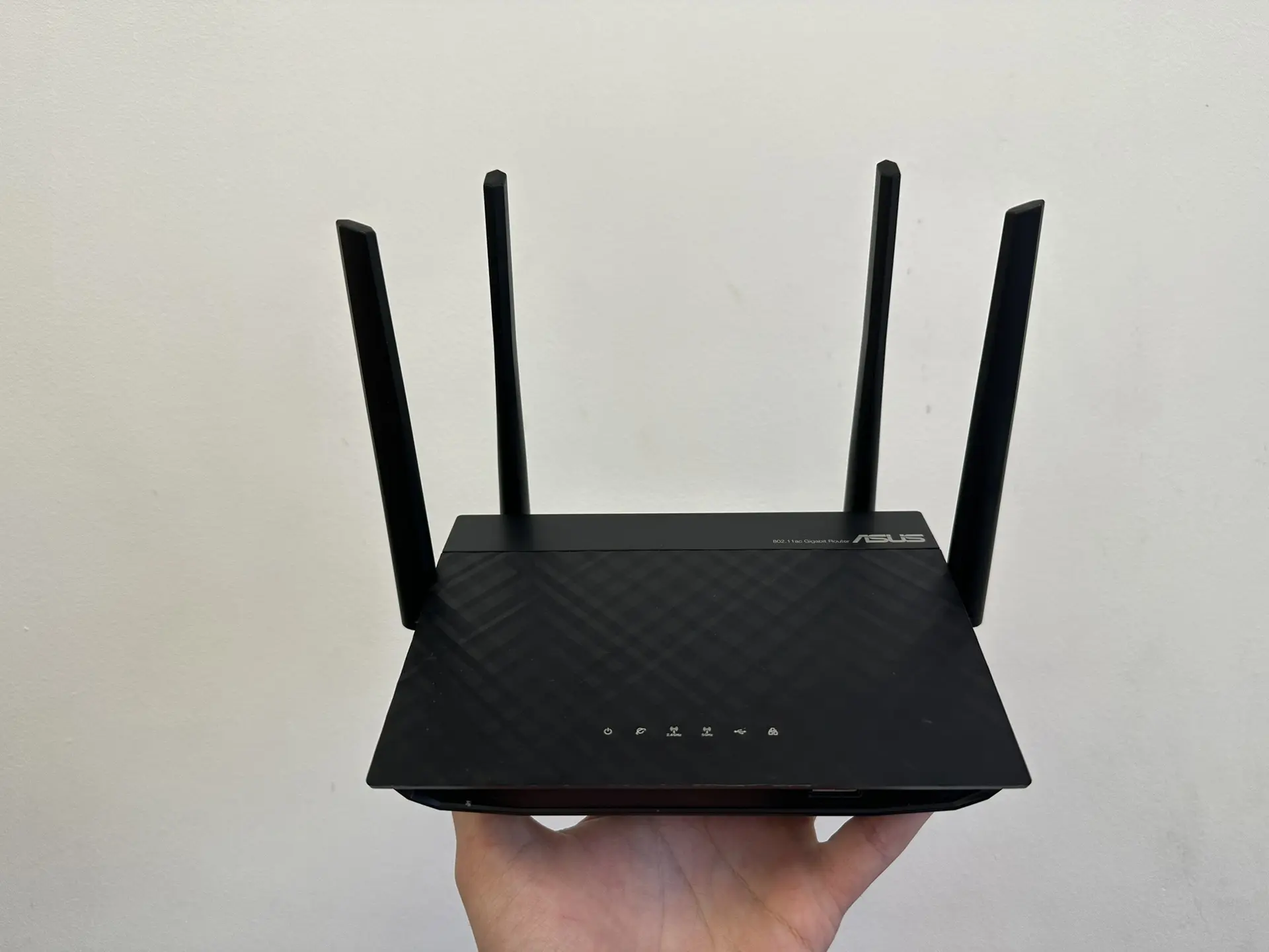 Роутер Asus RT-AC58U — фото 1