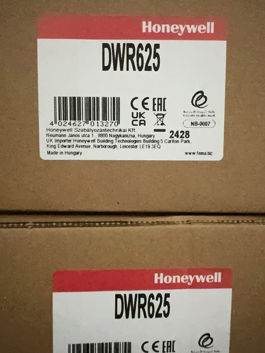 Механическое реле давления Honeywell DWR625 для систем пара, горячей воды и топлива