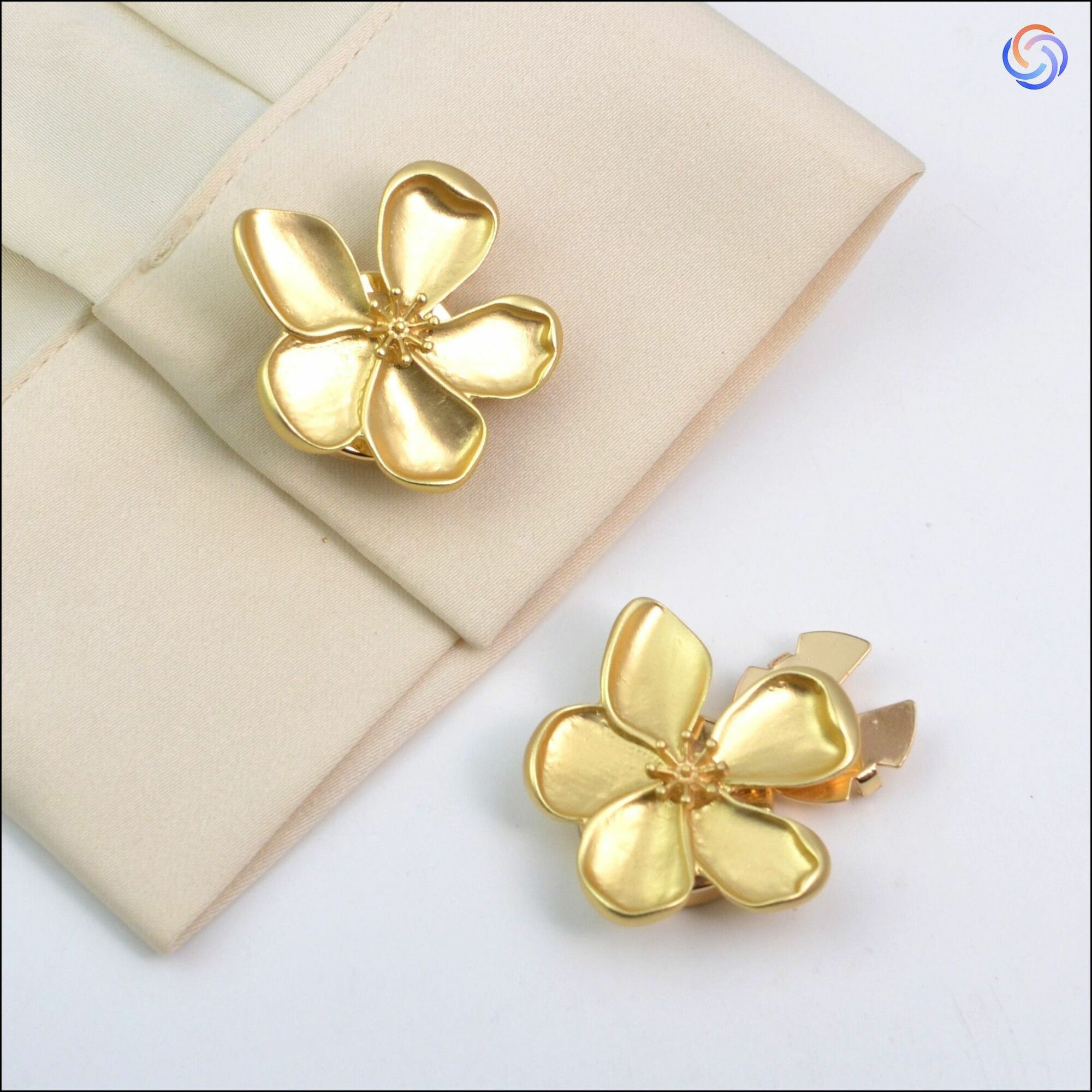 Декоративные запонки для манжет, эксклюзивные накладки на пуговицы женской блузки и рубашки