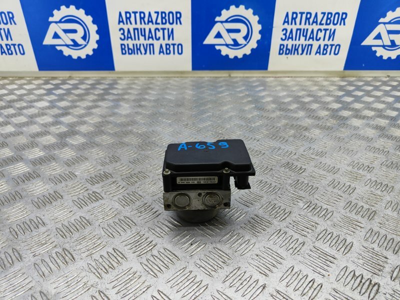 Б/У Блок ABS (насос) Renault Scenic 2 JM / Рено Сценик 2 JM 1.6 K4M812 113 Л.С 2007