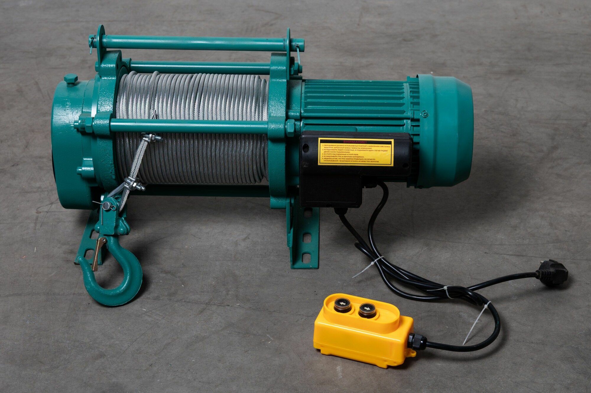 Лебедка электрическая ELEMENT KCD, электрическая, грузоподъемность 500-1000 кг, длина троса 100 м 220В