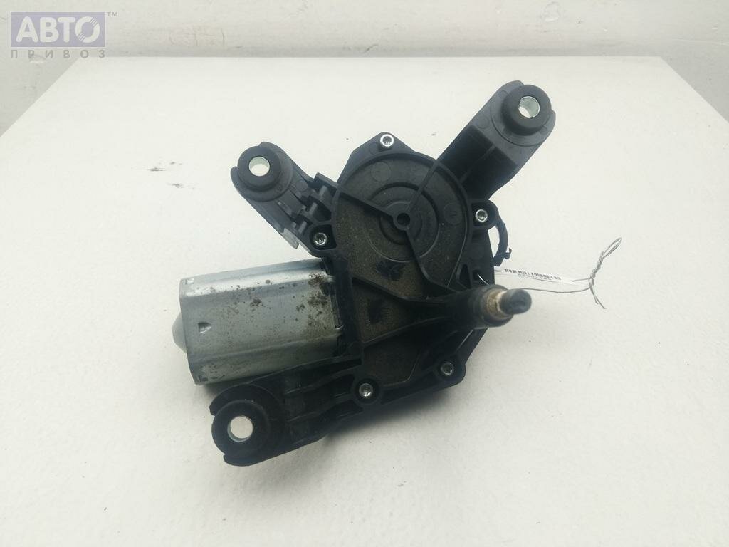 Двигатель стеклоочистителя заднего (моторчик дворников) Opel Zafira B (2004-2014)