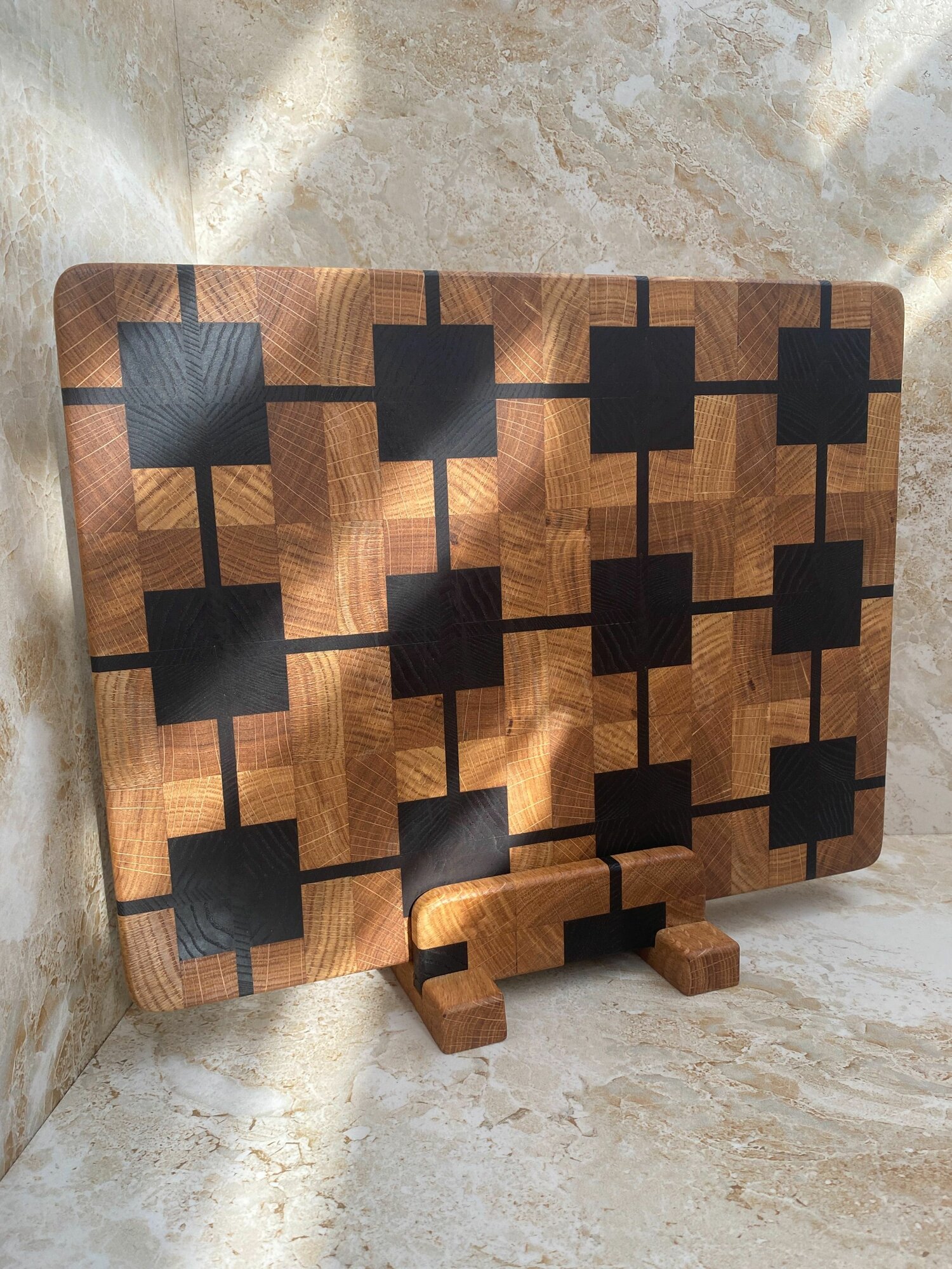 Доска разделочная торцевая из дуба и термоясеня "Клетка"