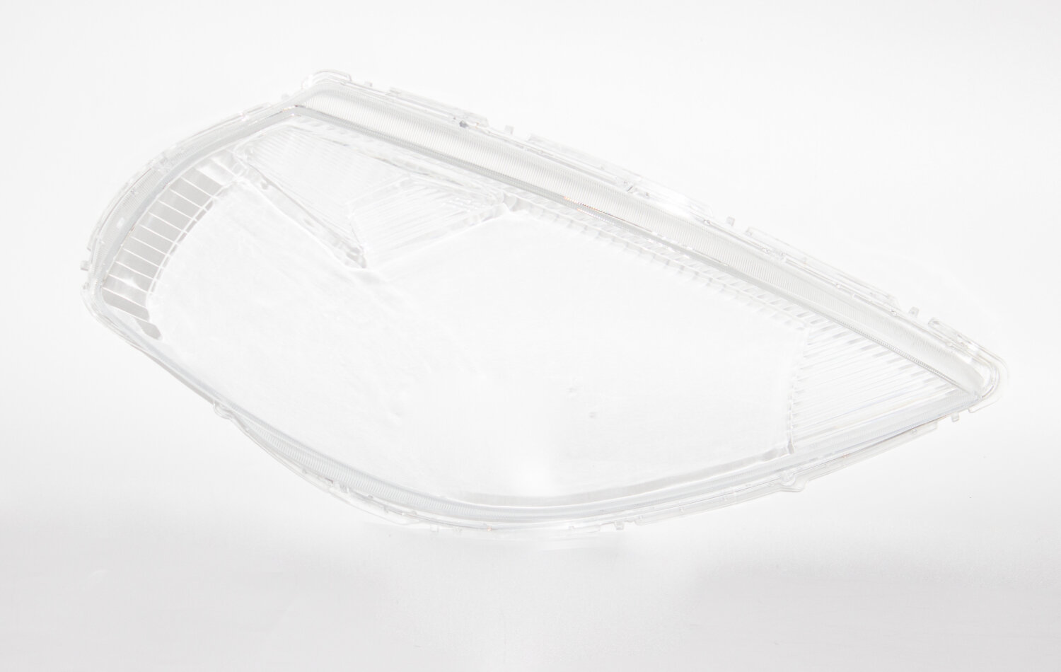 Стекло фары NISSAN TIIDA C11 (2004-2013) ТИП 1 (поворотник снизу в углу) (правое)