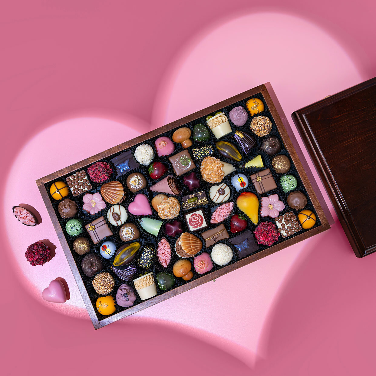 Весенняя шкатулка Big подарочный набор конфет Frenchkiss, подарок, 8 марта