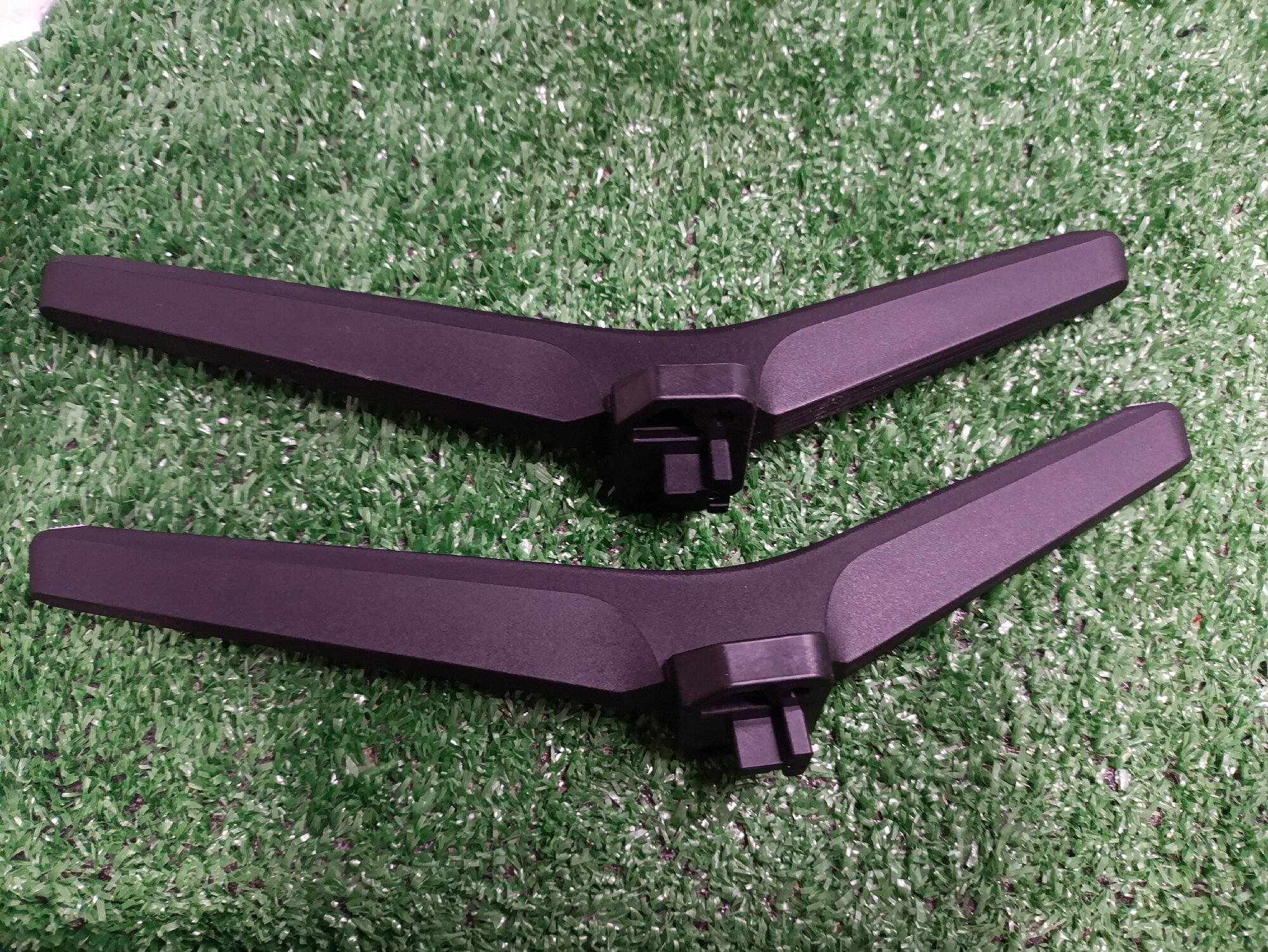 Ножки для телевизора Hisense 55A6N