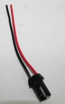 Патрон под лампу W5W T10 (тип 8) пластик