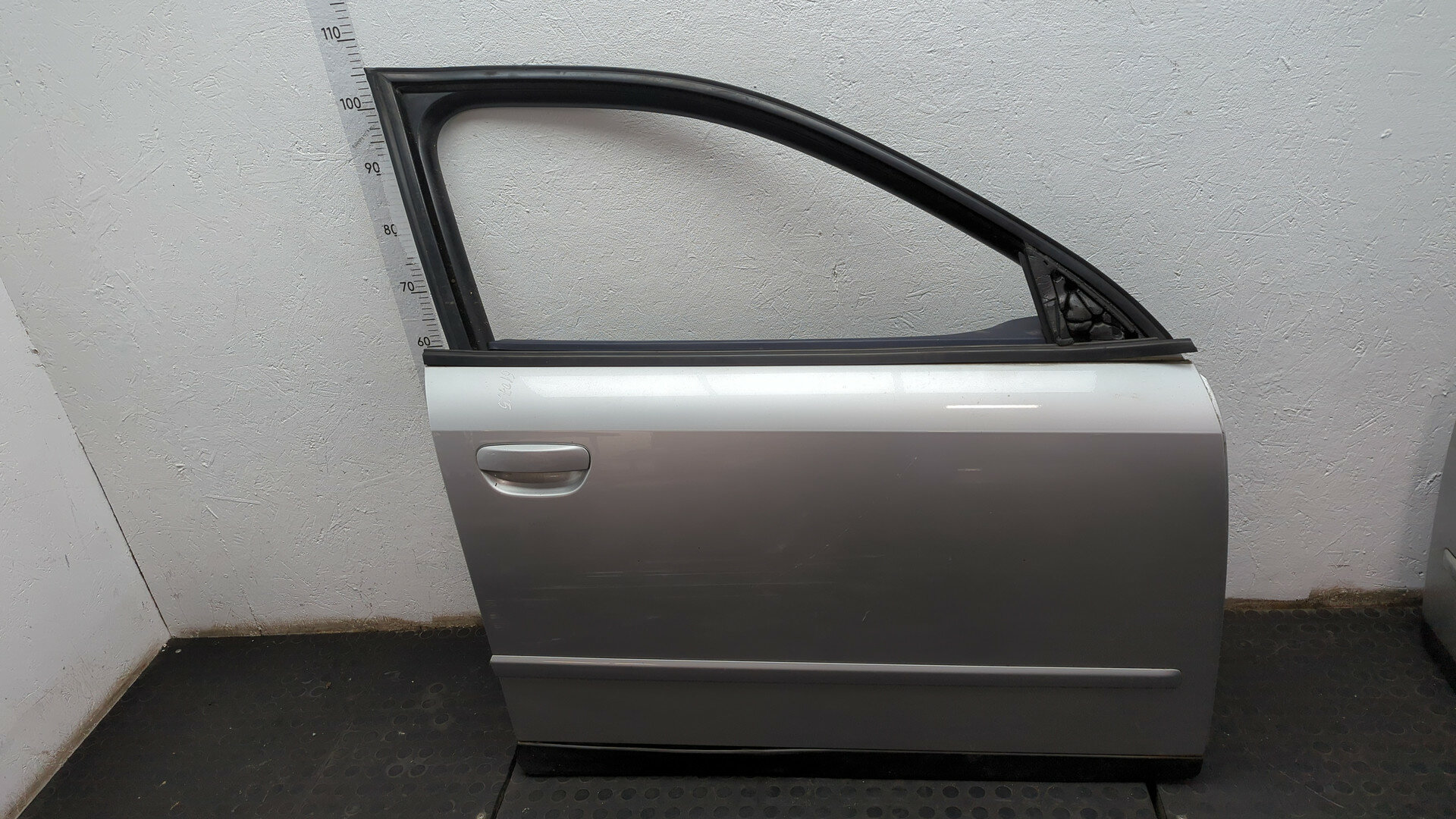 Дверь боковая (легковая) правая передняя Audi A4 (B6) Б/У