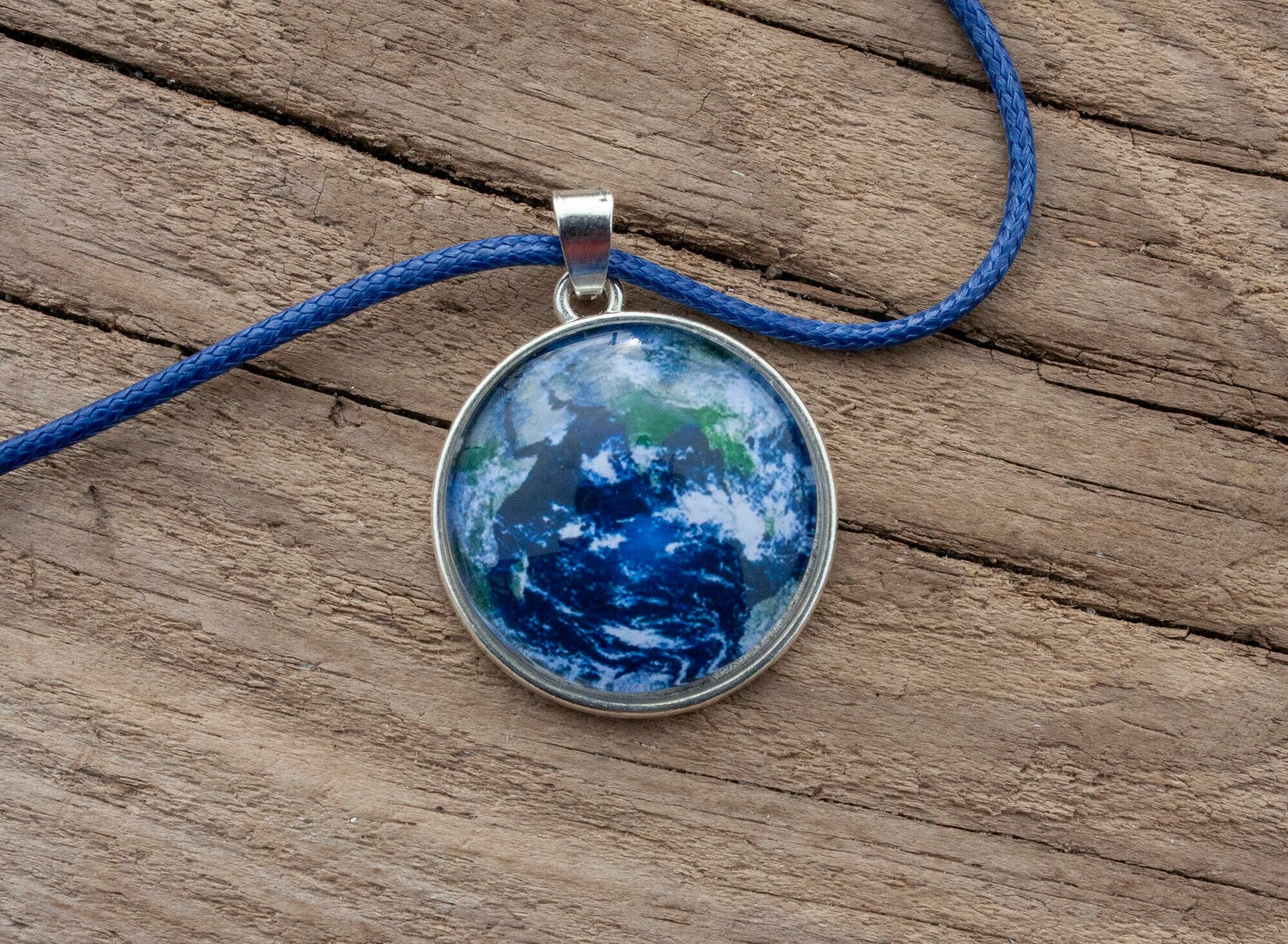 Подвеска, стекло