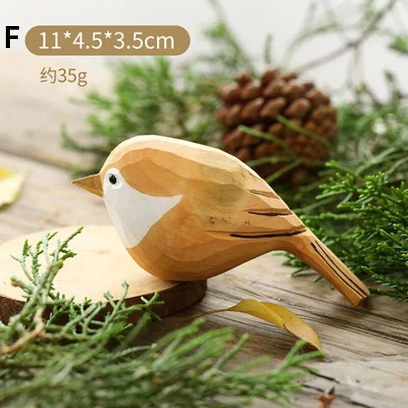 Деревянный орнамент маленькая толстая птичка