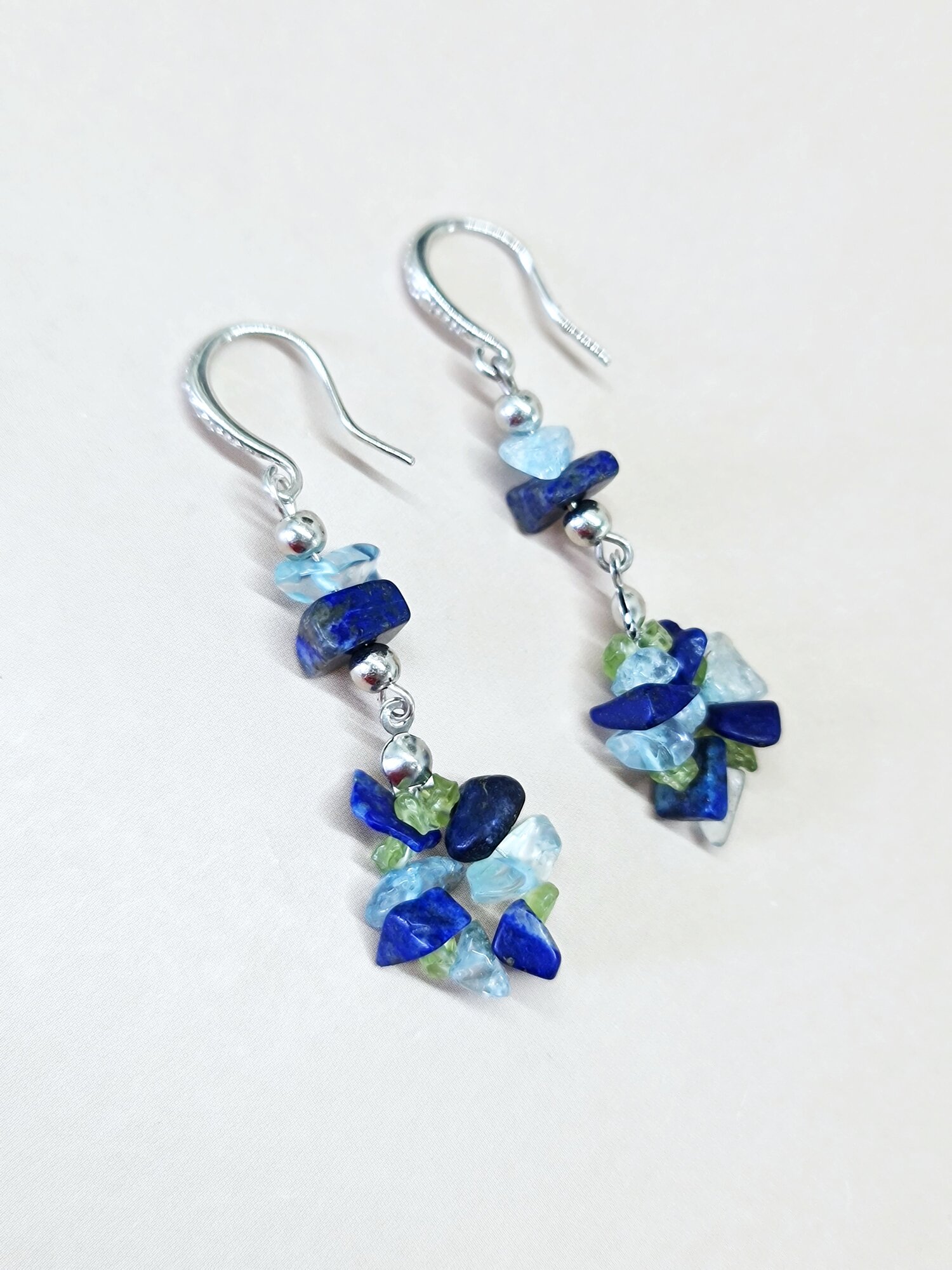 Серьги с подвесками, хризолит, аквамарин, лазурит