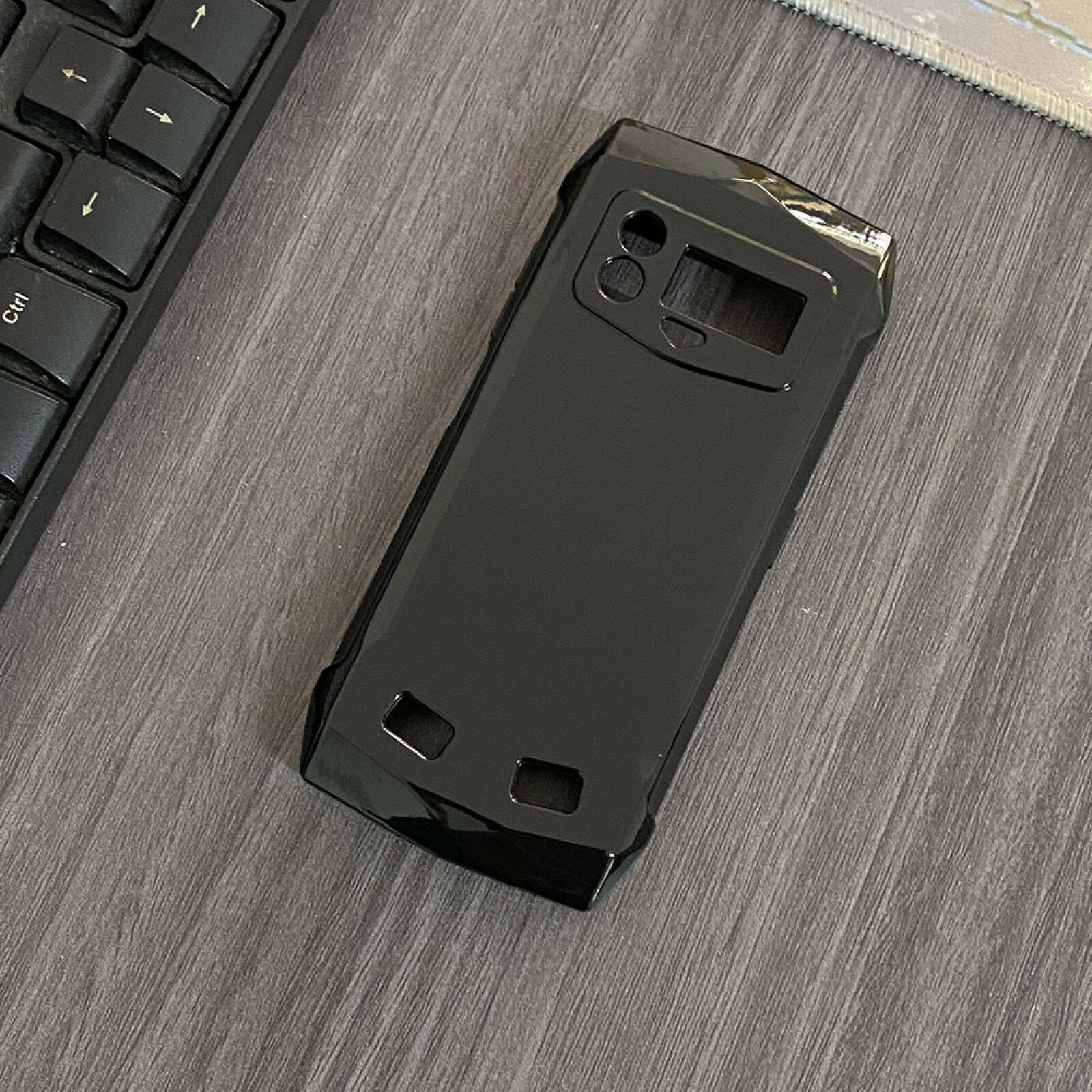 Задняя панель-чехол MyPads Morbido для Doogee Smini из мягкого силикона черная ультра-тонкая