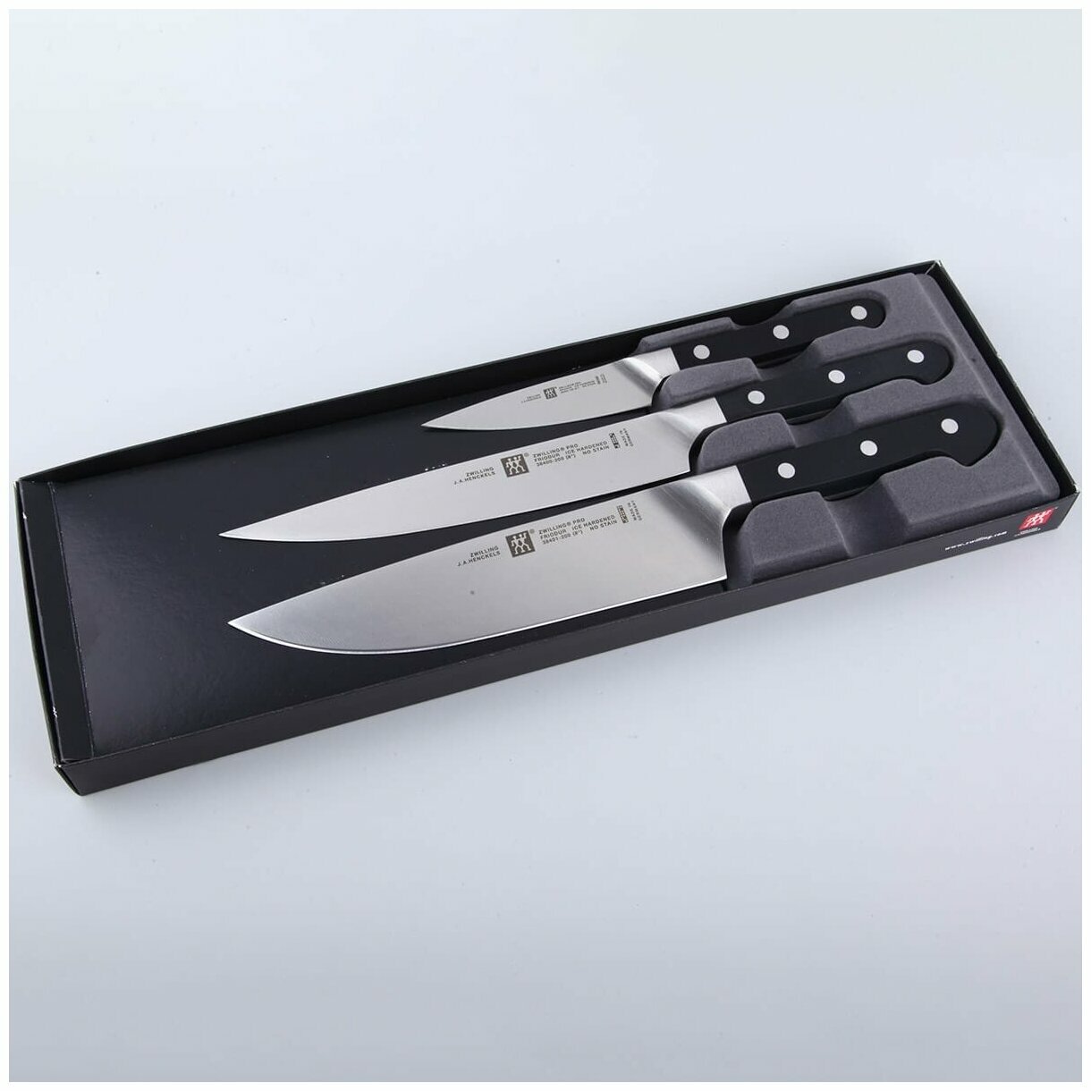 Набор ножей ZWILLING "Pro" 38430-007, нескользящая рукоятка, нержавеющая сталь, 3 шт