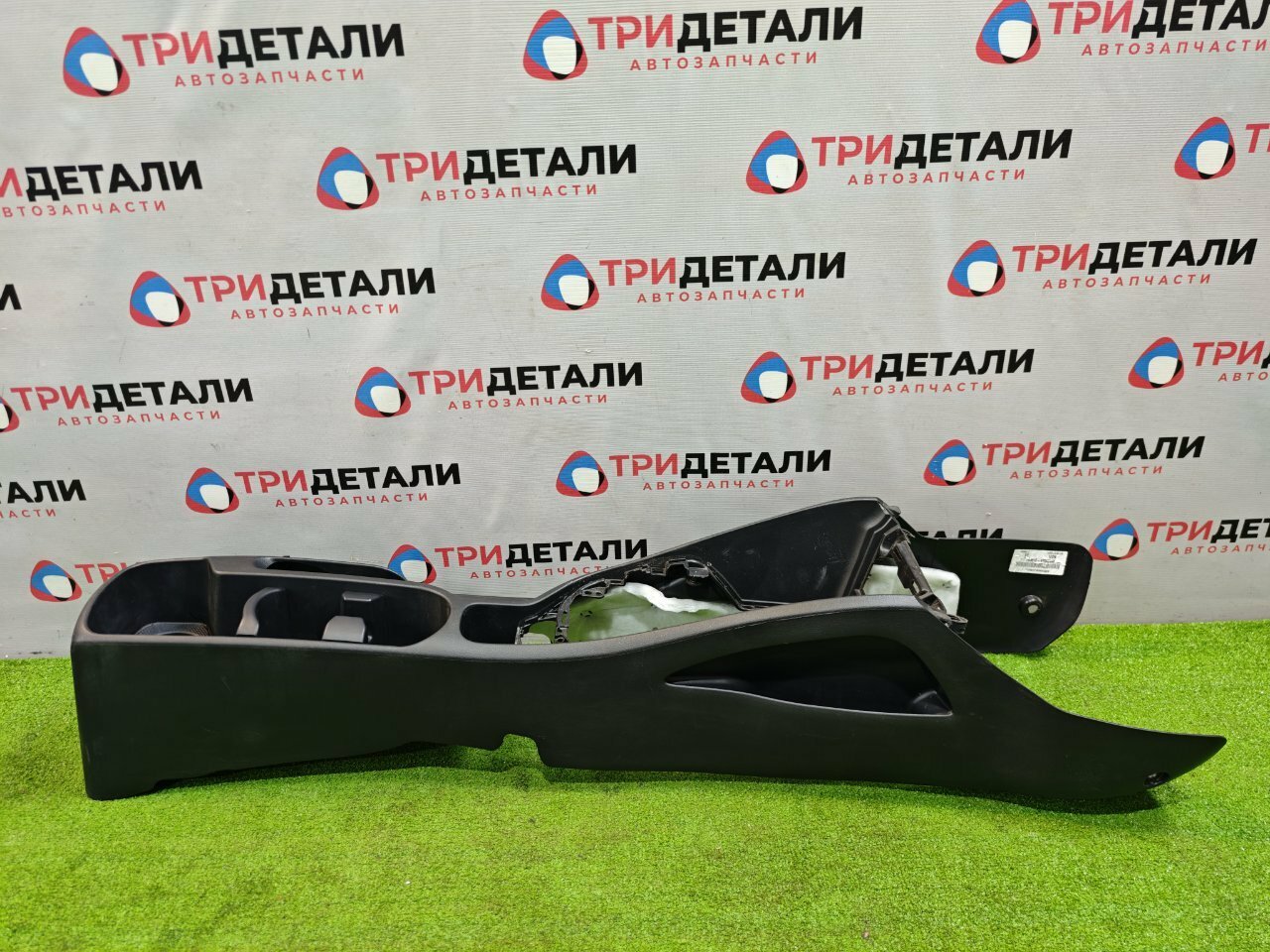 Консоль центральная Kia Rio 1.4 G4FA 2016 (б/у)
