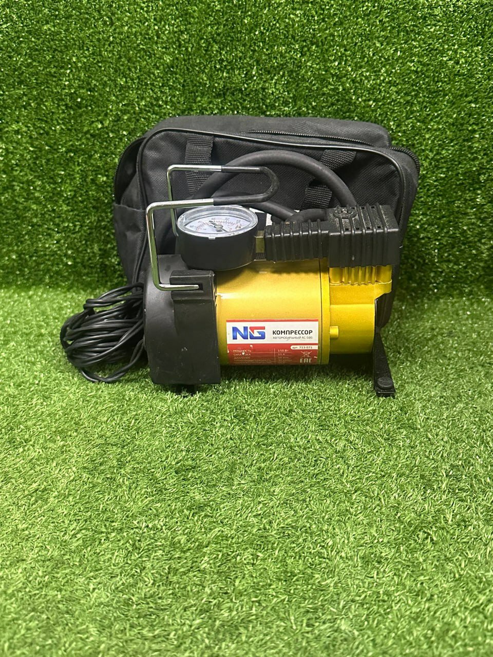 Компрессор автомобильный 35л/мин 150Вт от прикуривателя АС-580 NG (в сумке)