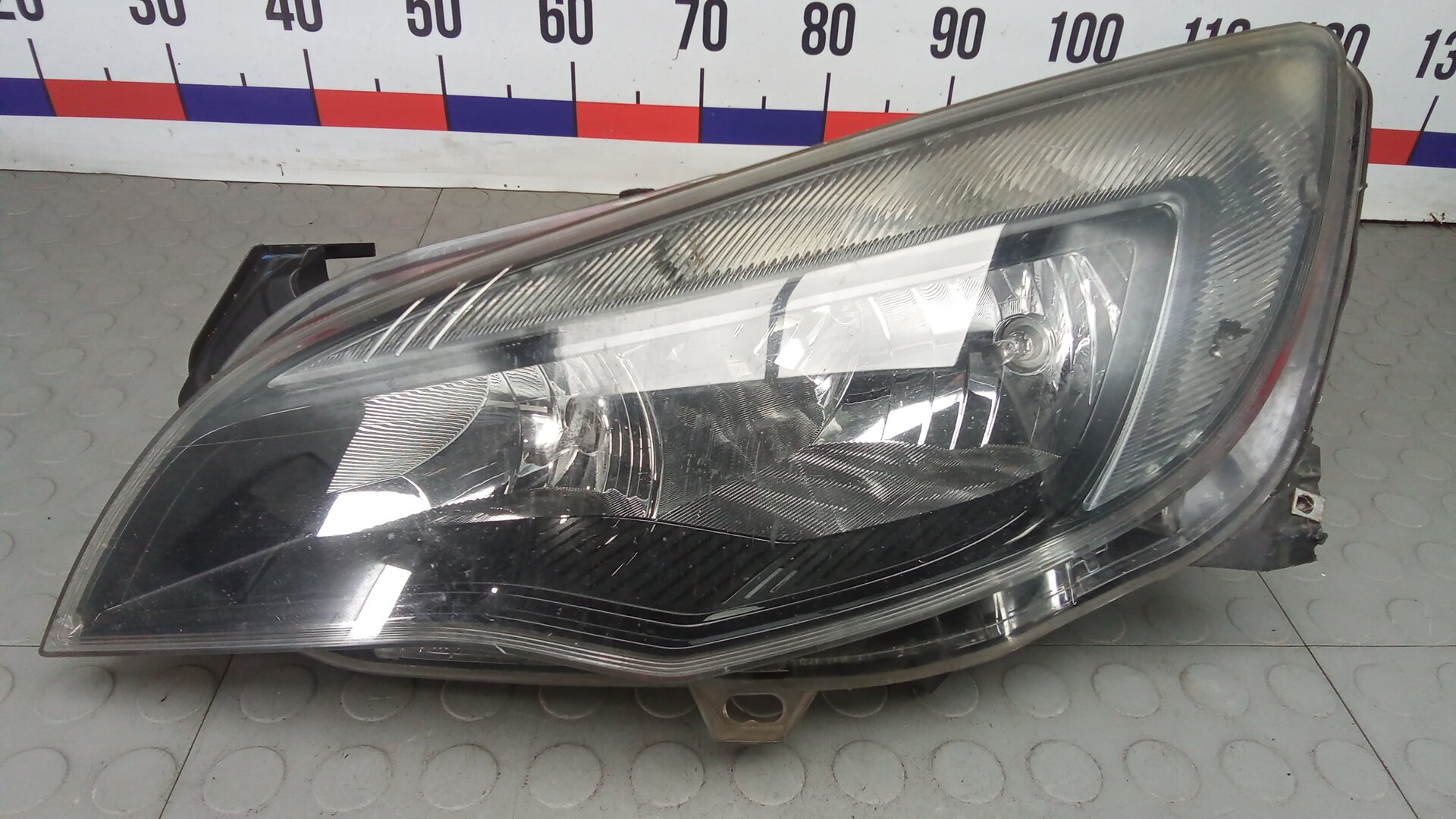 Фара левая OPEL ASTRA J