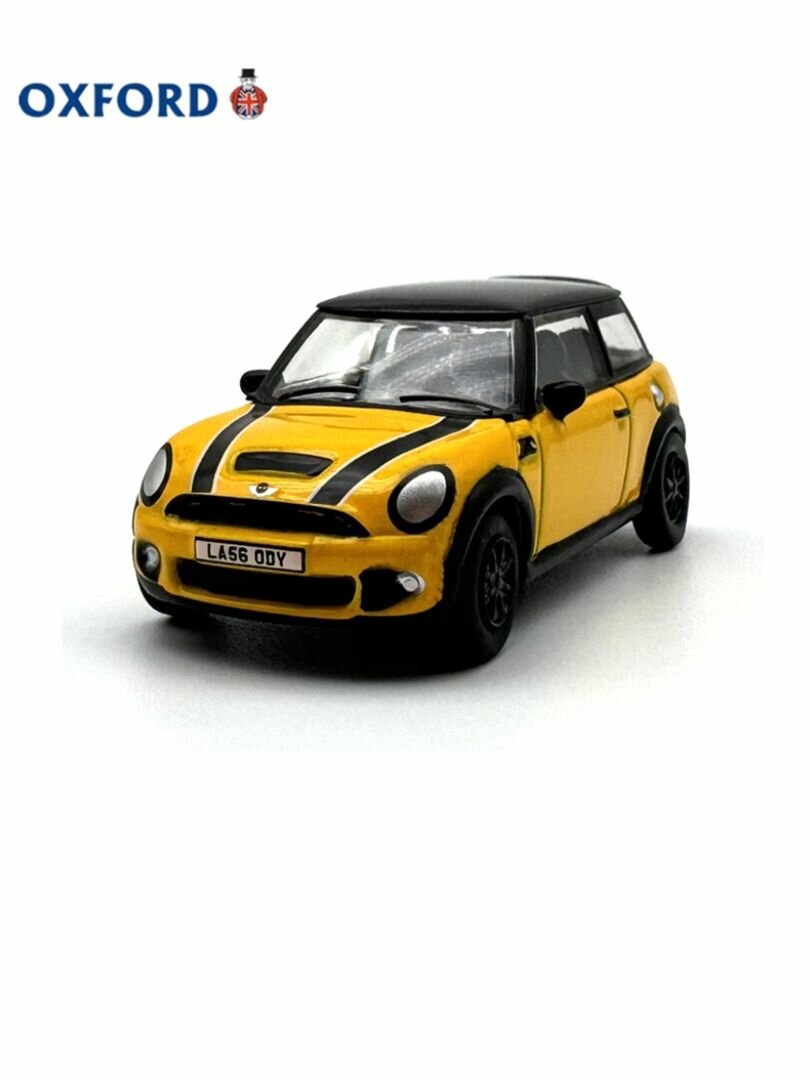 Коллекционная модель легкосплавного автомобиля/OXFORD 1:76/ BMW New Mini желтый