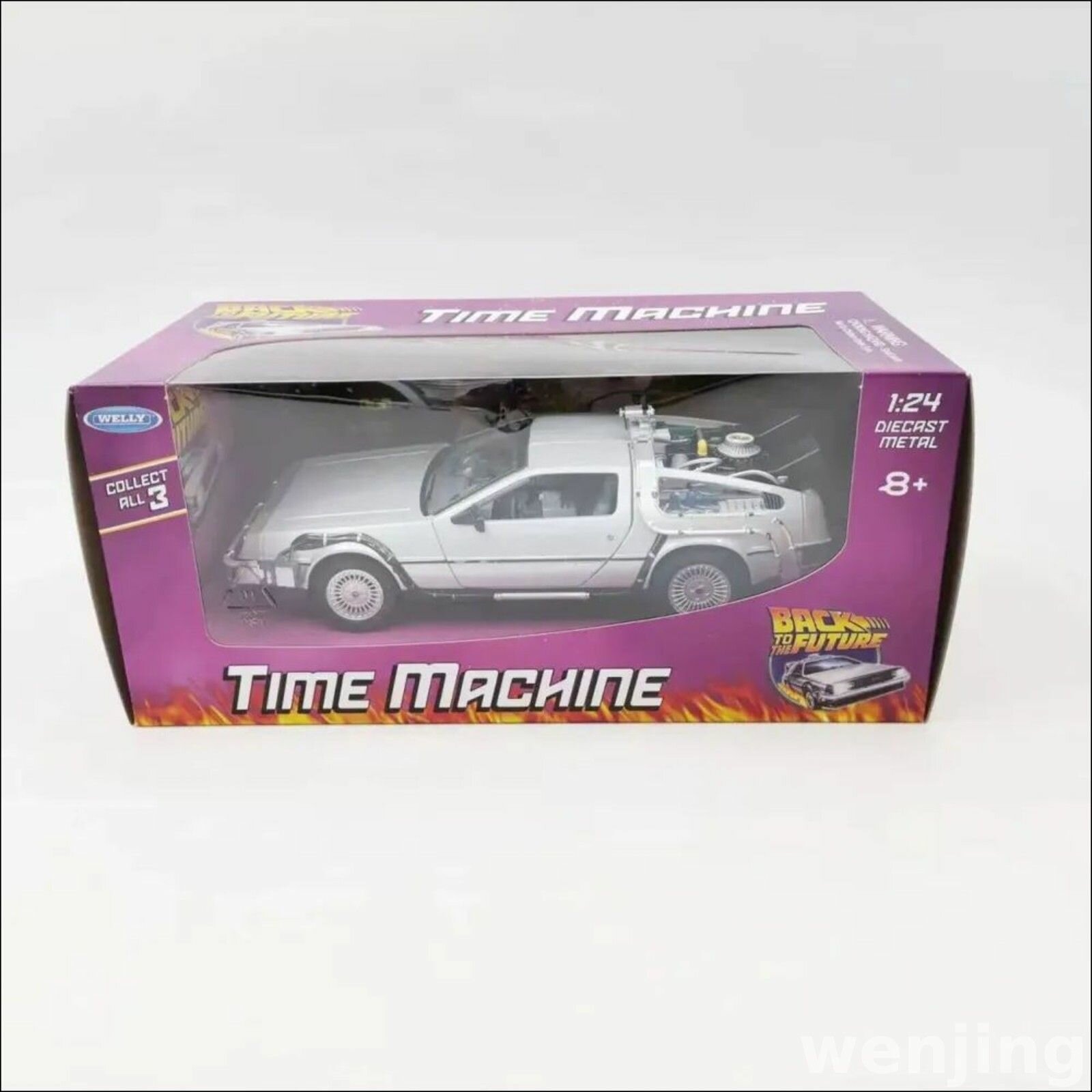 Коллекционная модель машины времени 1:24 "Делориан" BACK TO THE FUTURE III ("Назад в будущее". Часть 1)ll