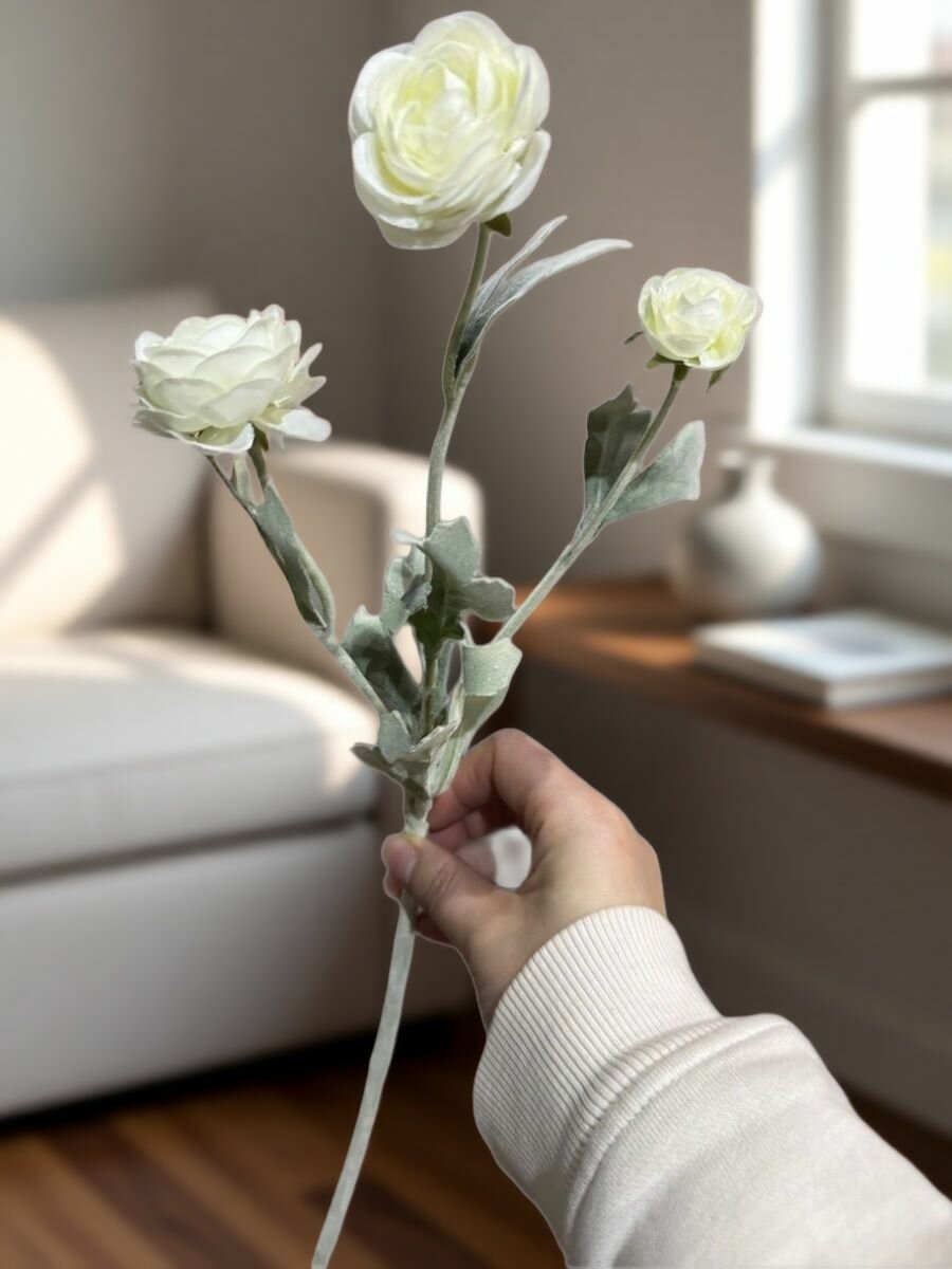 Искусственные цветы Ранункулюс 42 см 2 букета премиум для кашпо декора и интерьера кремовый