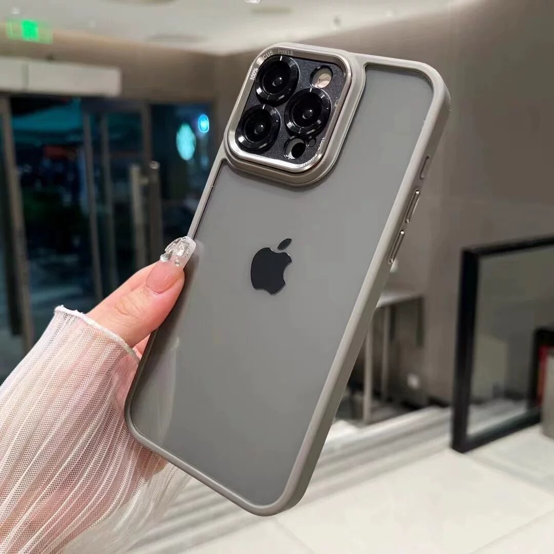 Премиум чехол для iPhone 13 титаново-серого цвета с защитой от падений и точными вырезами для камеры
