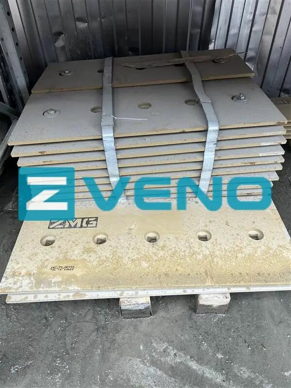 Нож отвала центральный 41E-72-15220 (30мм) ZMG для бульдозера KOMATSU WD600-1, WD600-1H, WD600-3, WD600-6